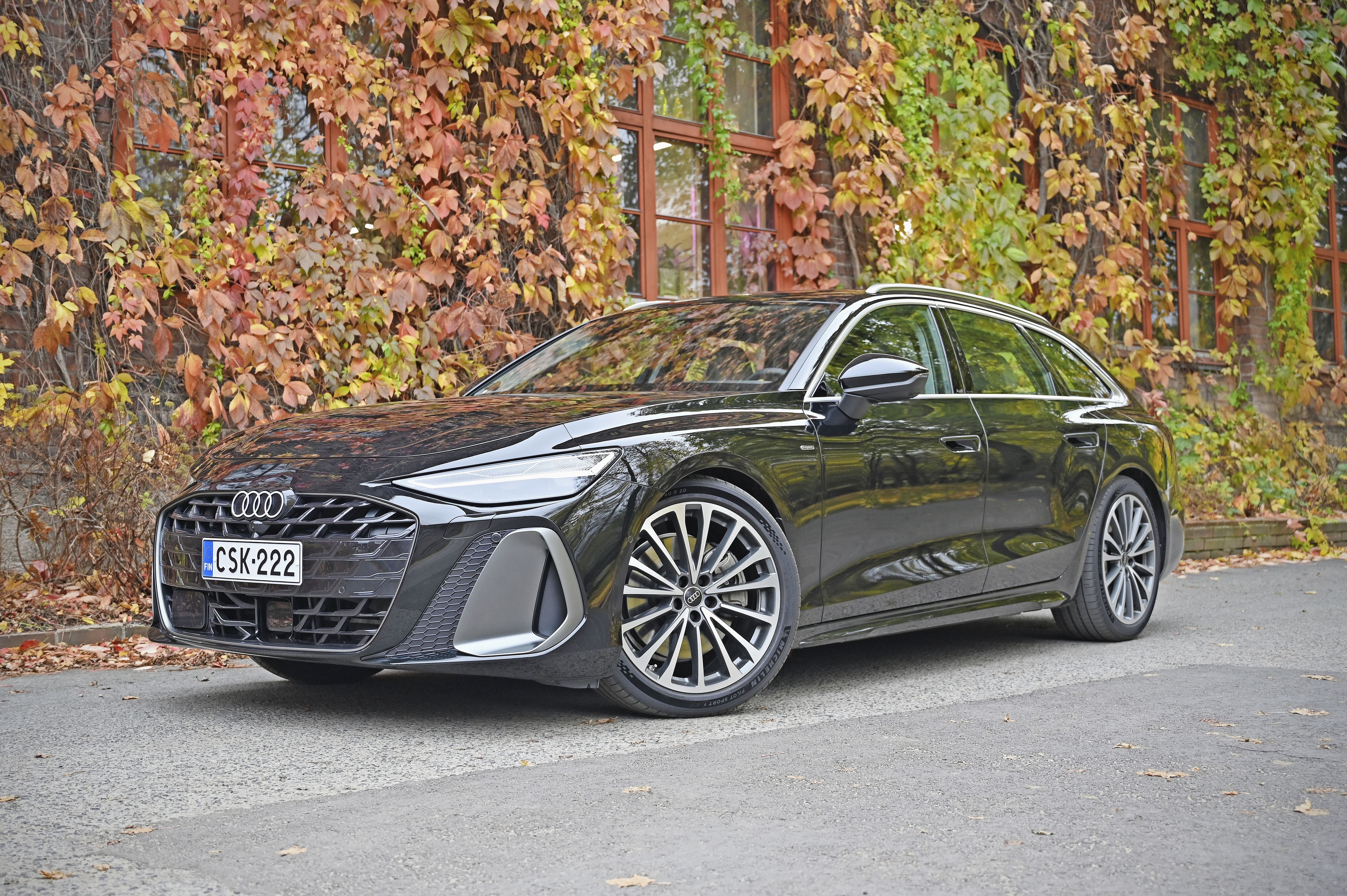 Uusi Audi A6 e-hybrid | Hyvä ajaa – hinta ja lataus arveluttavat ...