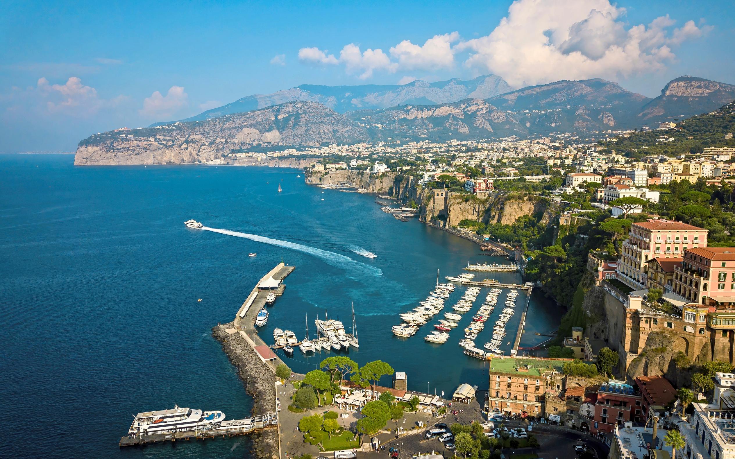 Sorrento on Italian helmi lähellä Amalfin rannikkoa | Mondo