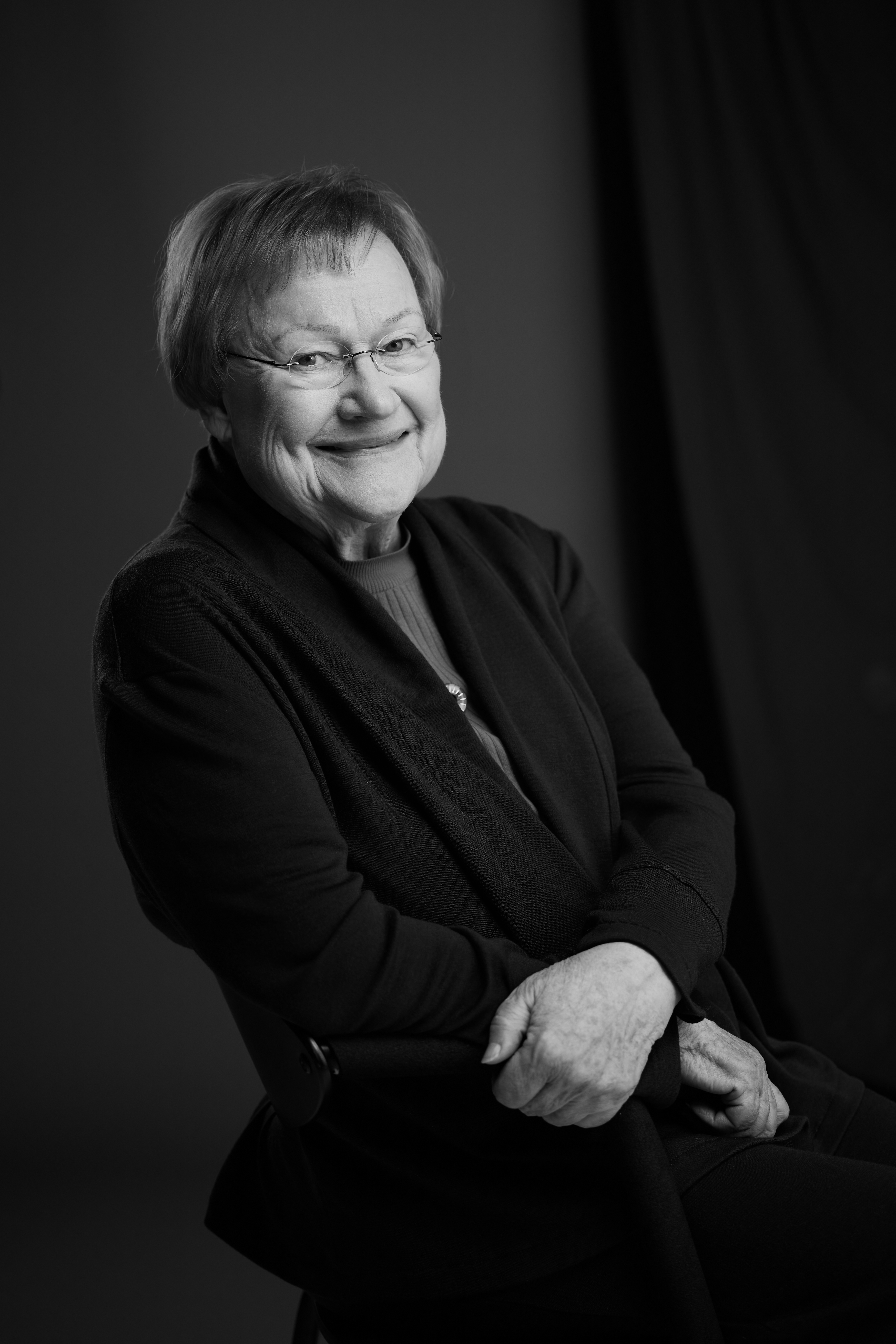 Tarja Halonen: Presidentti haluttiin nähdä kuningattarena | Apu