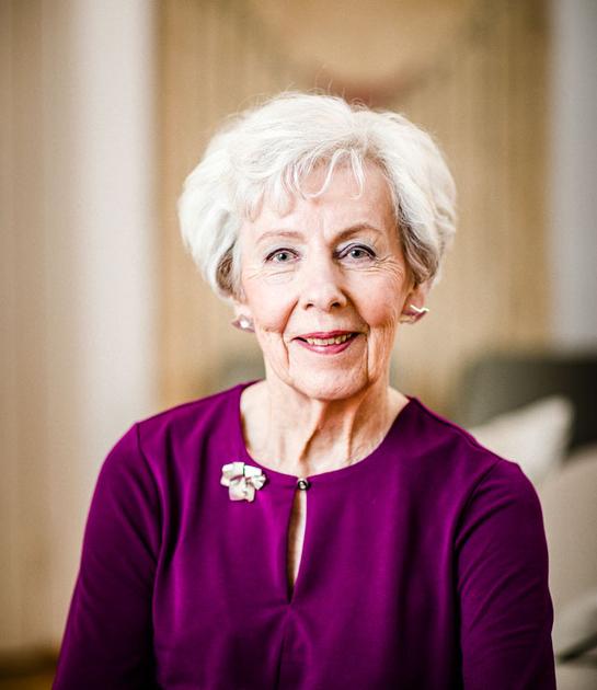 Tellervo Koivisto: Olen ihmetellyt, miksi Mauno minuun rakastui | Apu