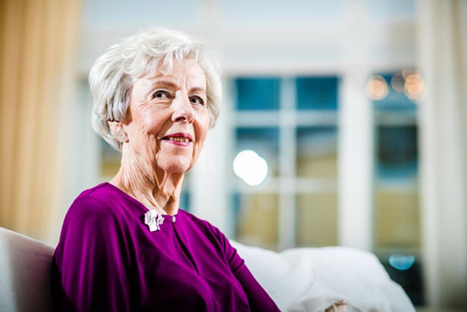 Tellervo Koivisto: Tällaista oli käydä Linnan juhlissa ilman Maunoa | Apu