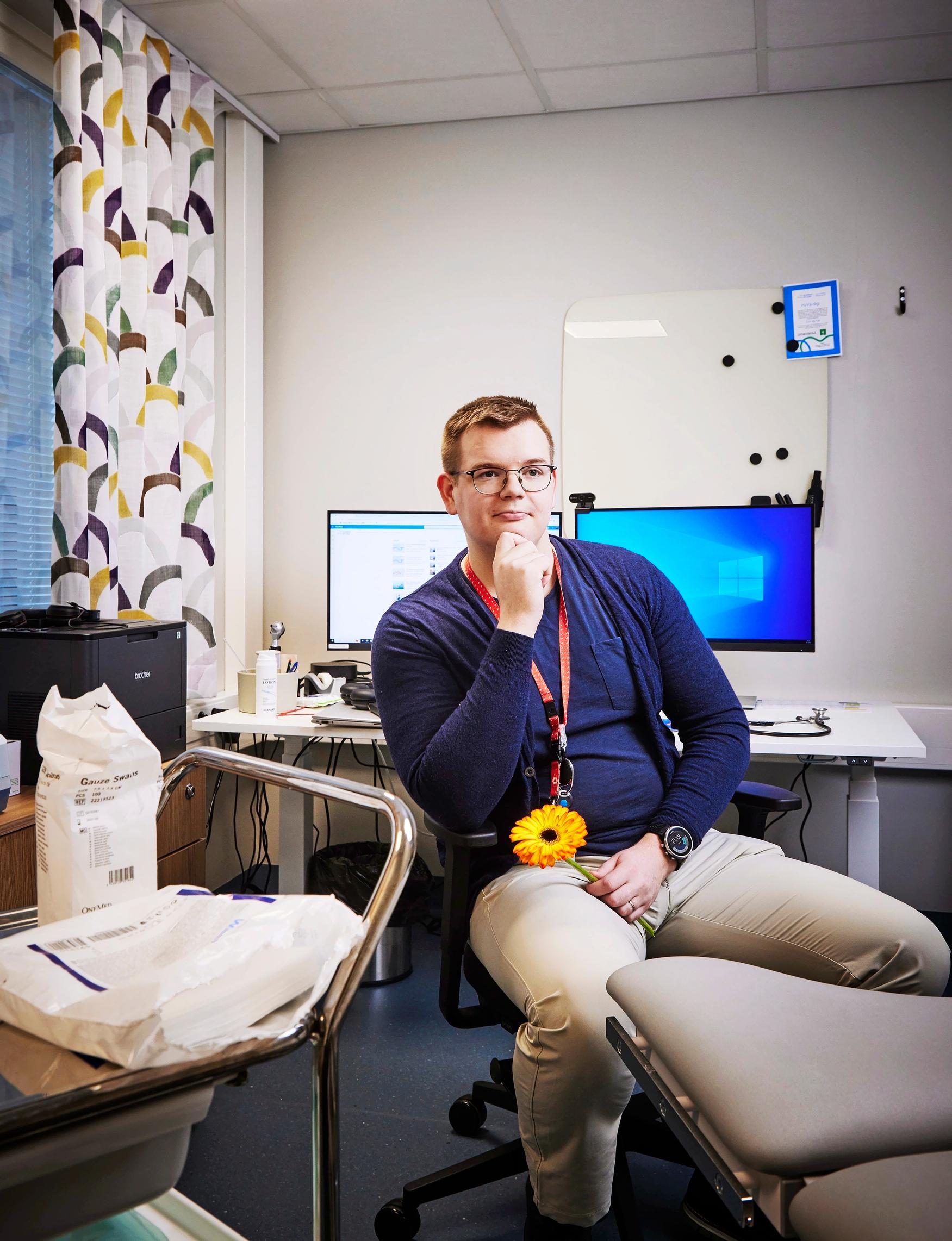 Hoitoon viime hetkellä | Hoitaja ylipuhui nuoren naisen lääkäriin | Apu ...