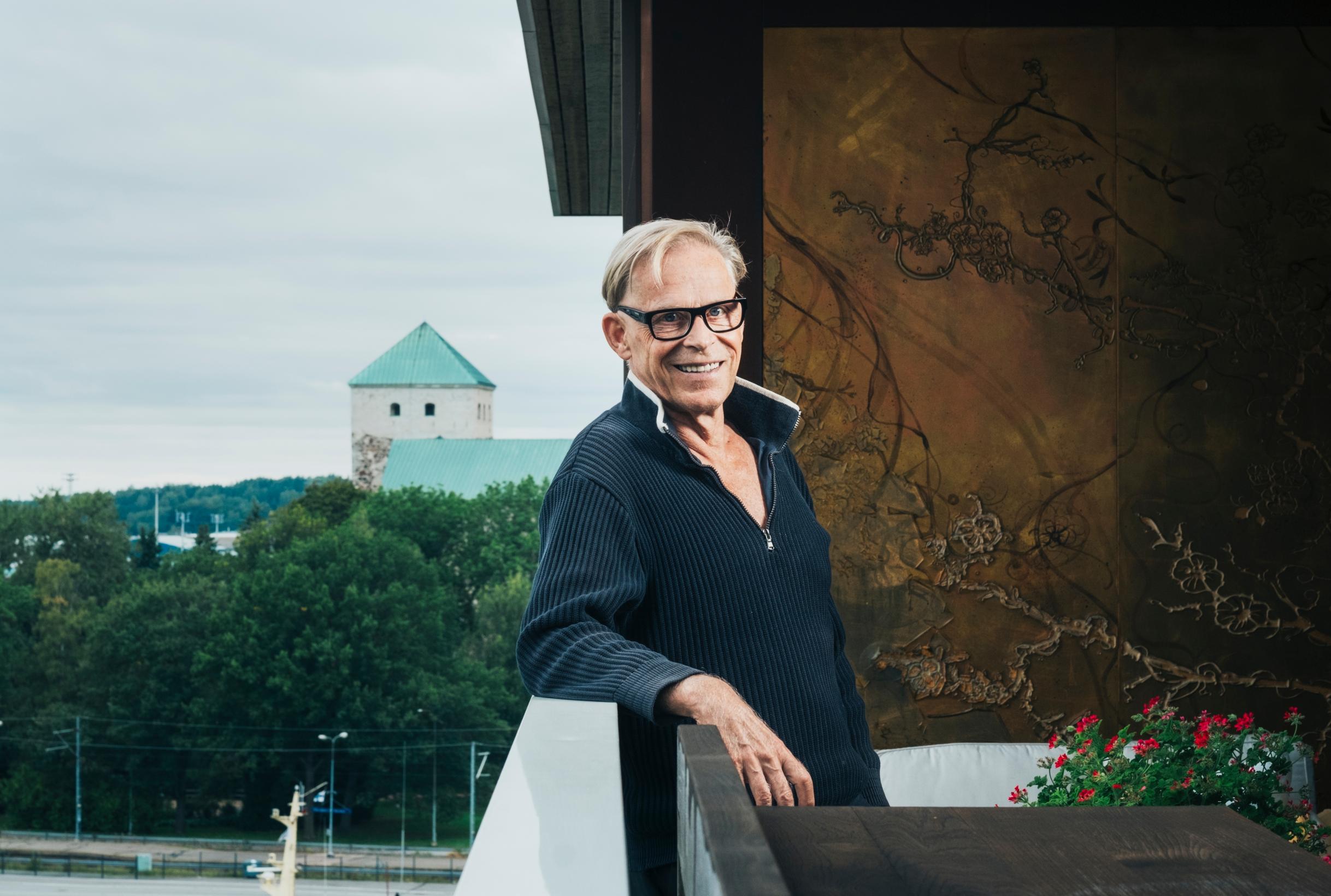 Toivo Sukari: ”Mulle julkisuus on kuin huume” | Apu