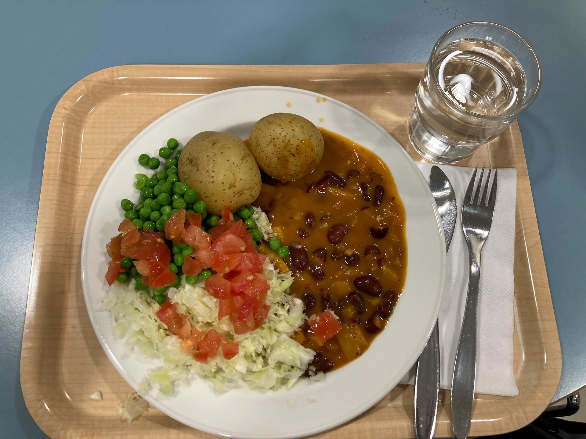 Kouluruoka | Apu söi viikon kouluruokaa | Tämä kaikki selvisi | Apu