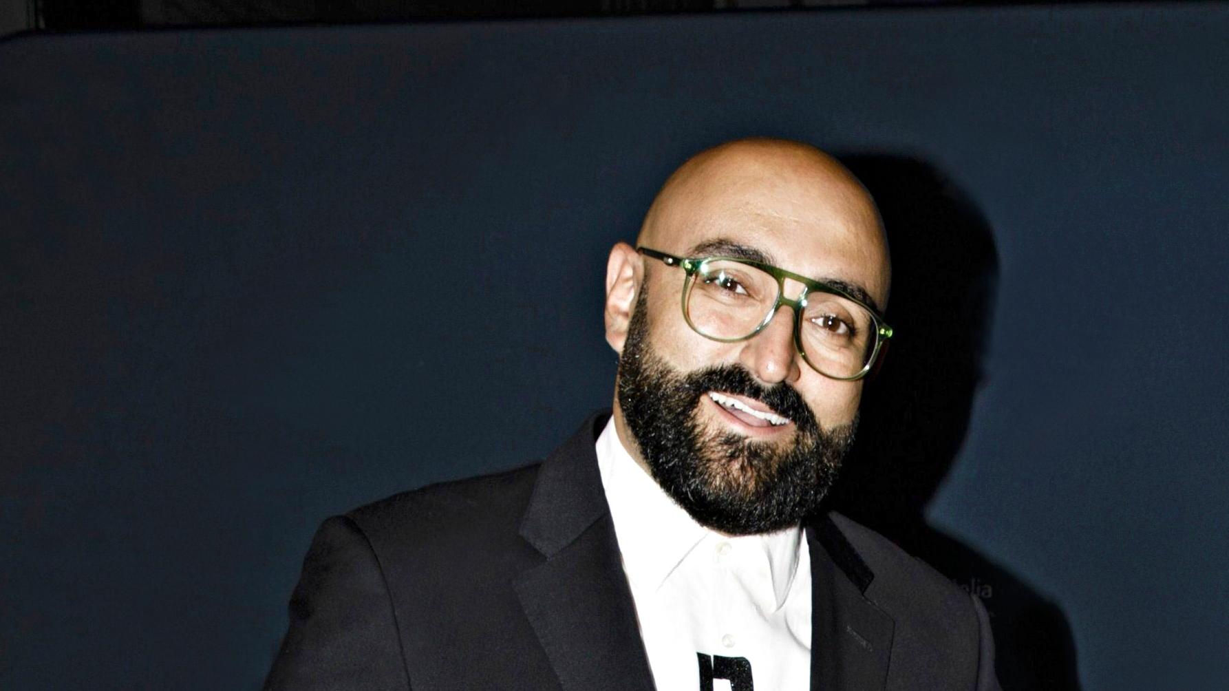 Ali Jahangirin uusi ura: ”Raha ei ole koskaan ollut motivaationi” | Apu