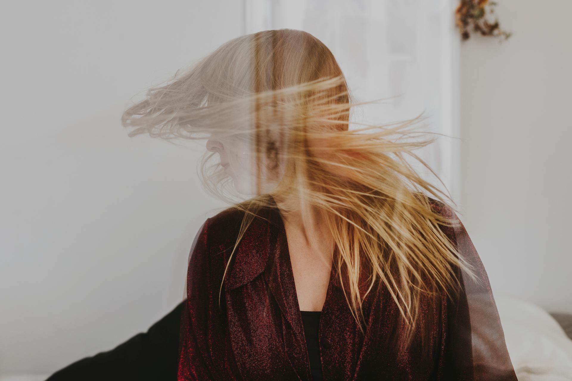 Nuorten naisten ahdistus | Mistä se johtuu? | Syy on selvä | Apu