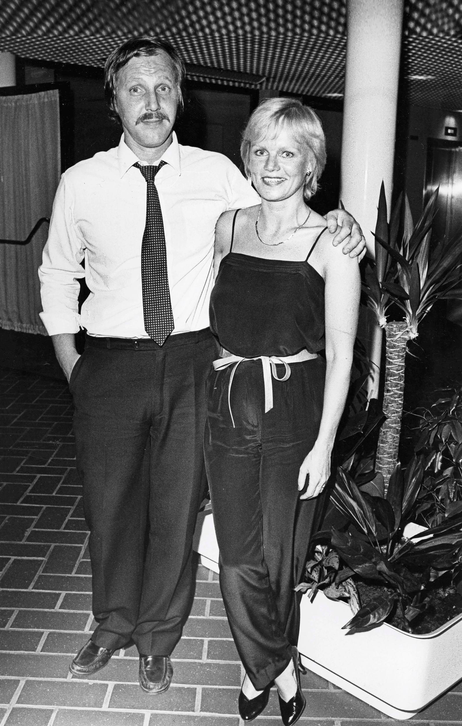 Katri Helena | Elämäni miehet: uhkailua, salasuhde, suuri rakkaus | Apu