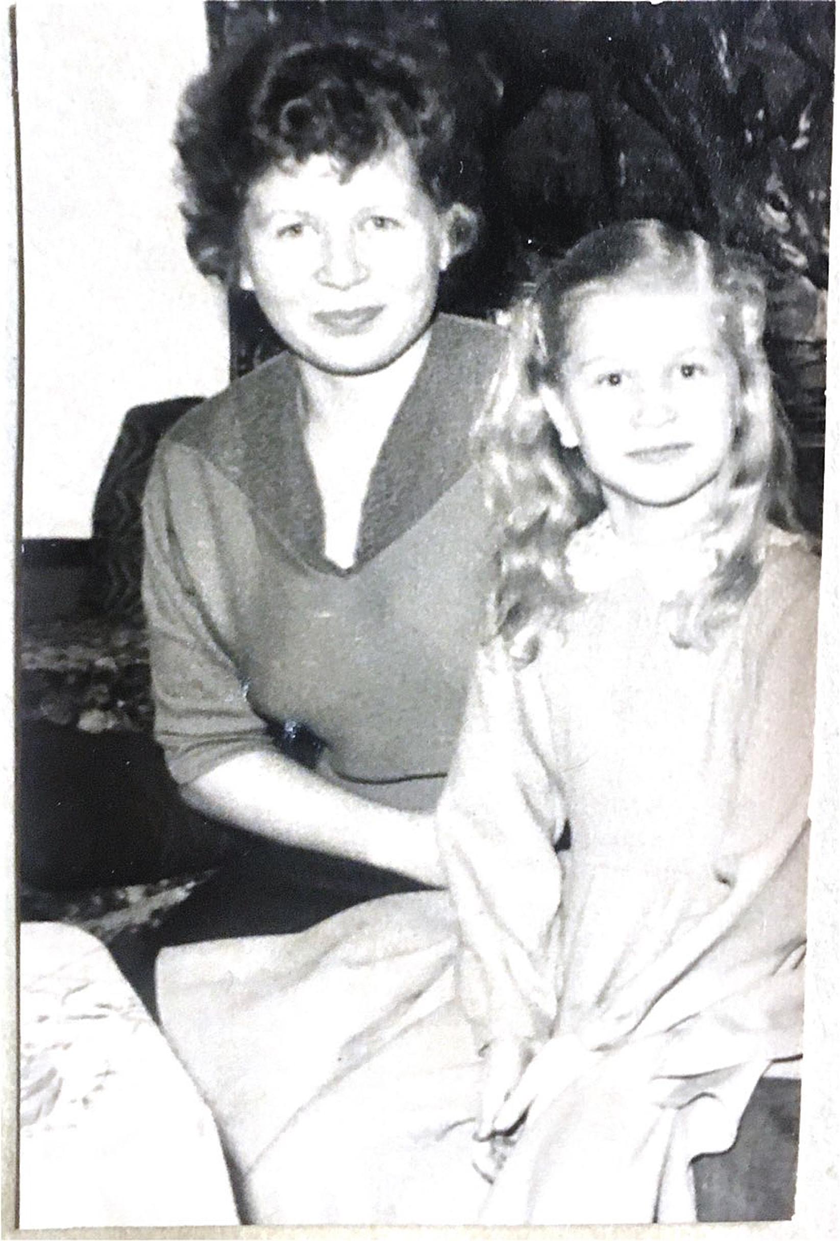 Samuli Laiho sai vihdoin valaistusta äitinsä traagiseen elämään | Apu