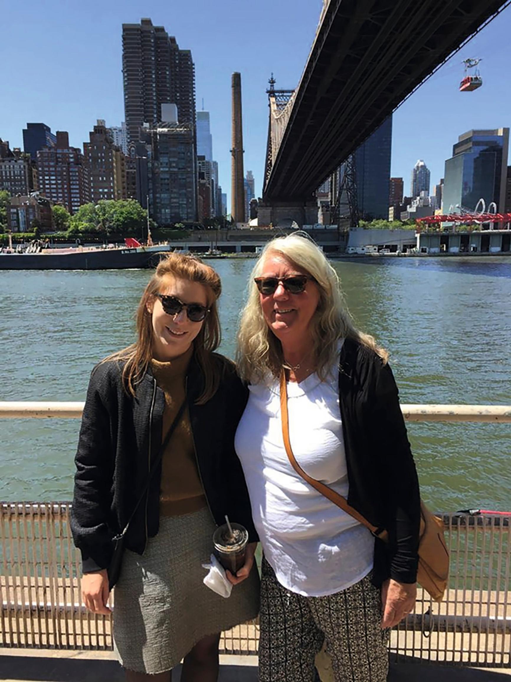 Kim Wallin vanhemmat Ingrid ja Joachim Wall: Kimin muisto elää | Apu