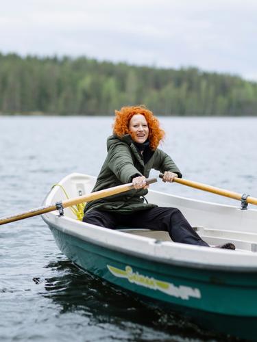 Saimi Hoyer ei halua muuttaa takaisin Helsinkiin | Apu