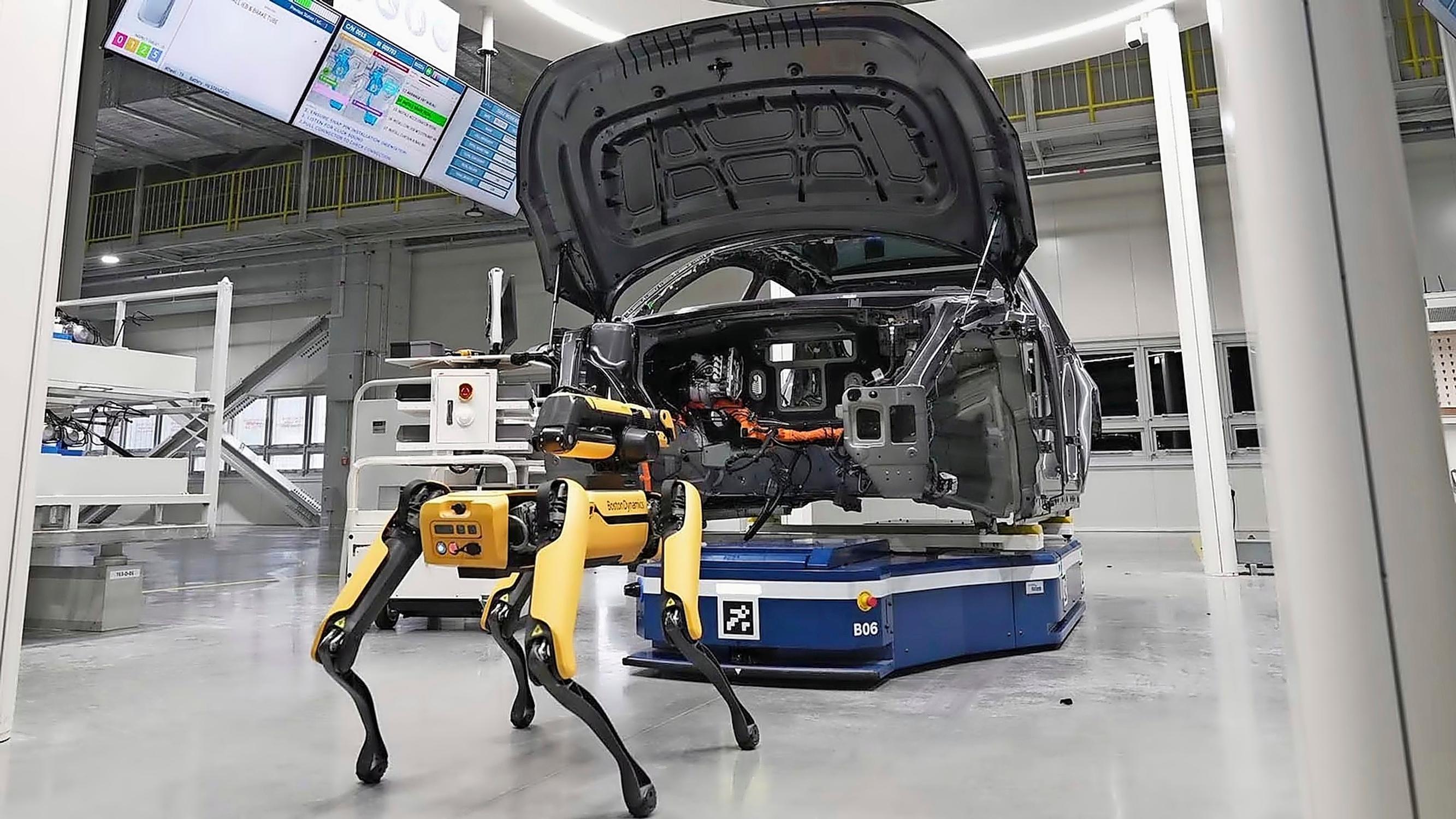 Robotit autoteollisuudessa | Seuraavaksi tulevat humanoidit | Tuulilasi