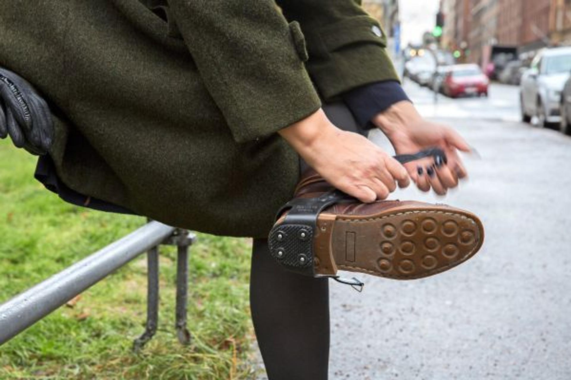 Liukastuminen toi pysyvät kivut | Apu