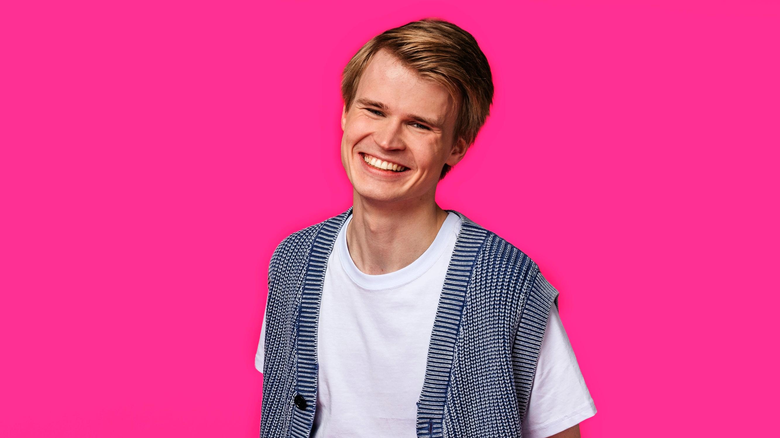 Yle Mixin toimittaja Pyry Vaismaa paljastaa turhimman taitonsa | Apu ...