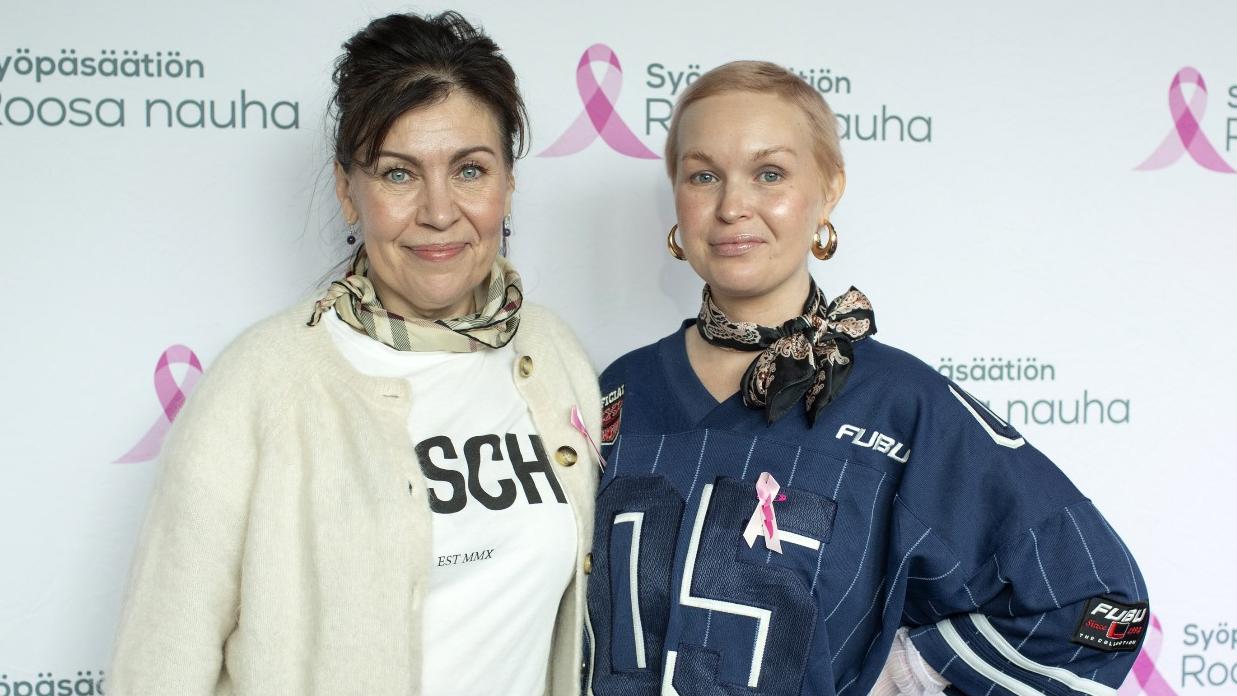 Anna Hanski ja syöpään sairastunut tytär: Sairaus muutti suhdetta | Apu