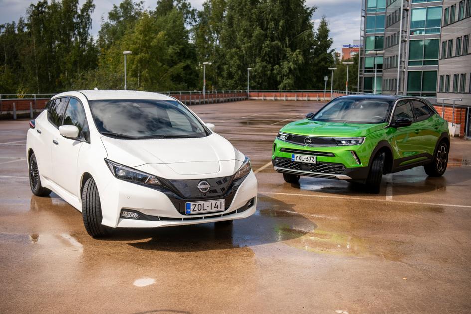 Nissan Leaf vs. Opel Mokka-e – Pärjäisikö pienemmällä? | Vertailu ...