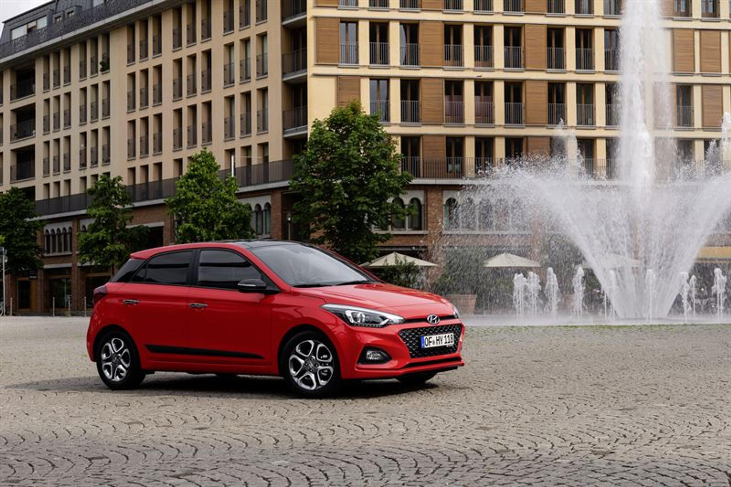 Hyundain uusi i20 sai hinnat - Suomeen kuun lopussa | Tuulilasi
