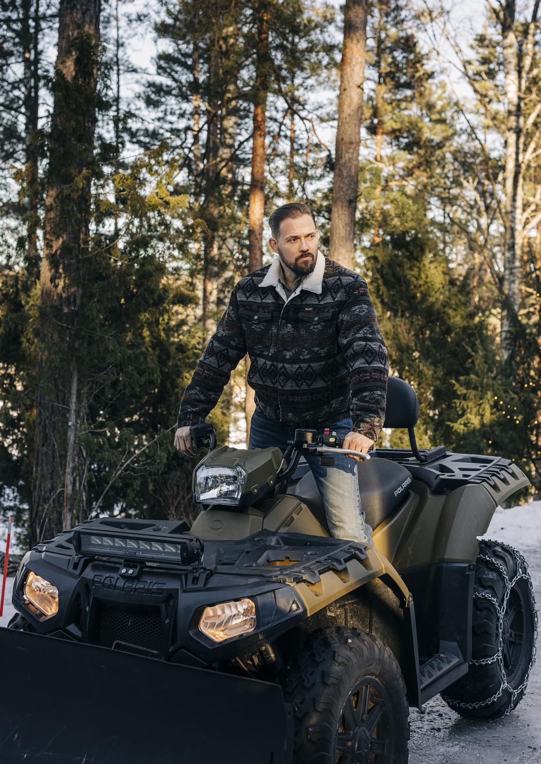 Jos yhteiskunta romahtaa huomenna, Jere Hietala on valmiina | Apu