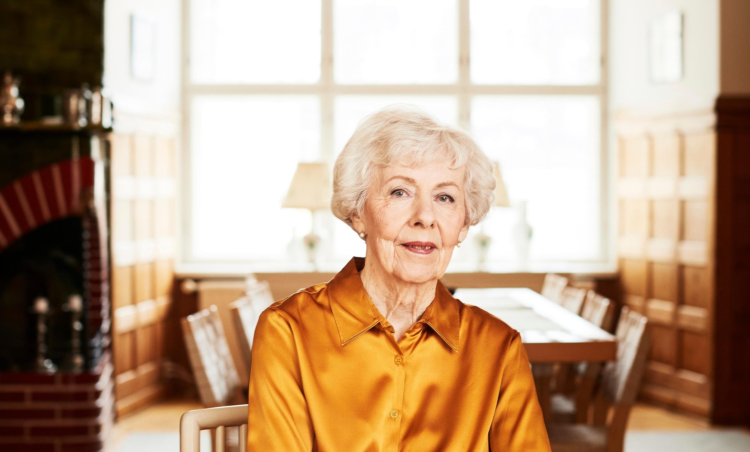 Tellervo Koivisto lonkkamurtuma: Haastattelu yksinoikeudella | Apu