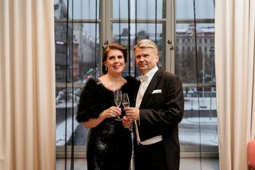 Raili Hulkkonen, 77: Kalenteri täynnä ja tuli persuksissa | Apu Terveys