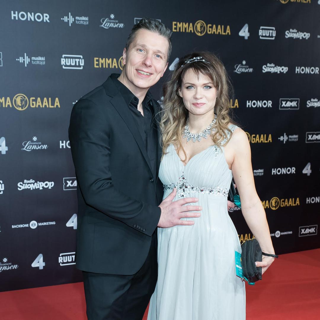 Janne Tulkki ja Anna-rakas: Kesäistä vauvaonnea | Apu