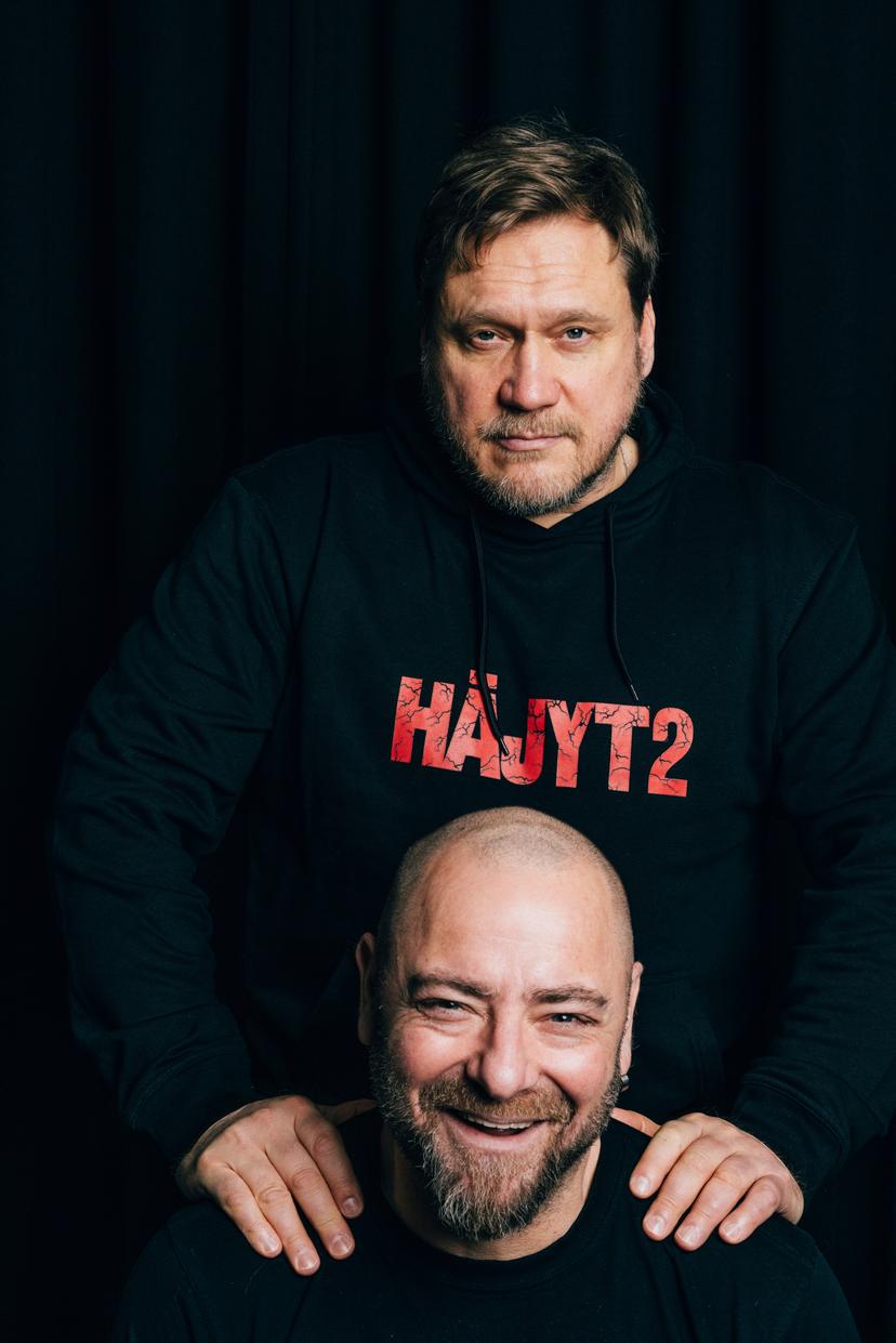 Samuli Edelmann ja Aleksi Mäkelä: 90-luku oli kostea ja sekava | Apu