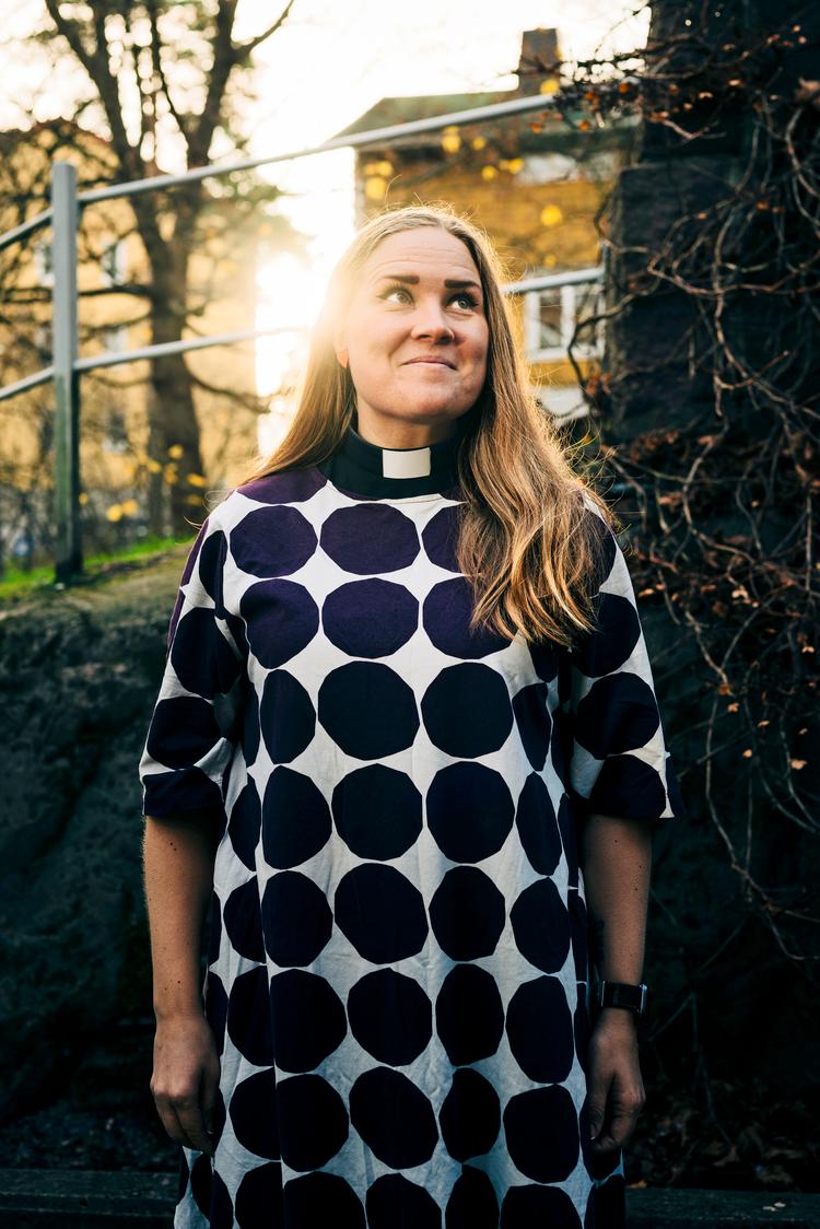 Millainen on Suomi | Pappi, seksityöntekijä ja hoitaja kertovat | Apu