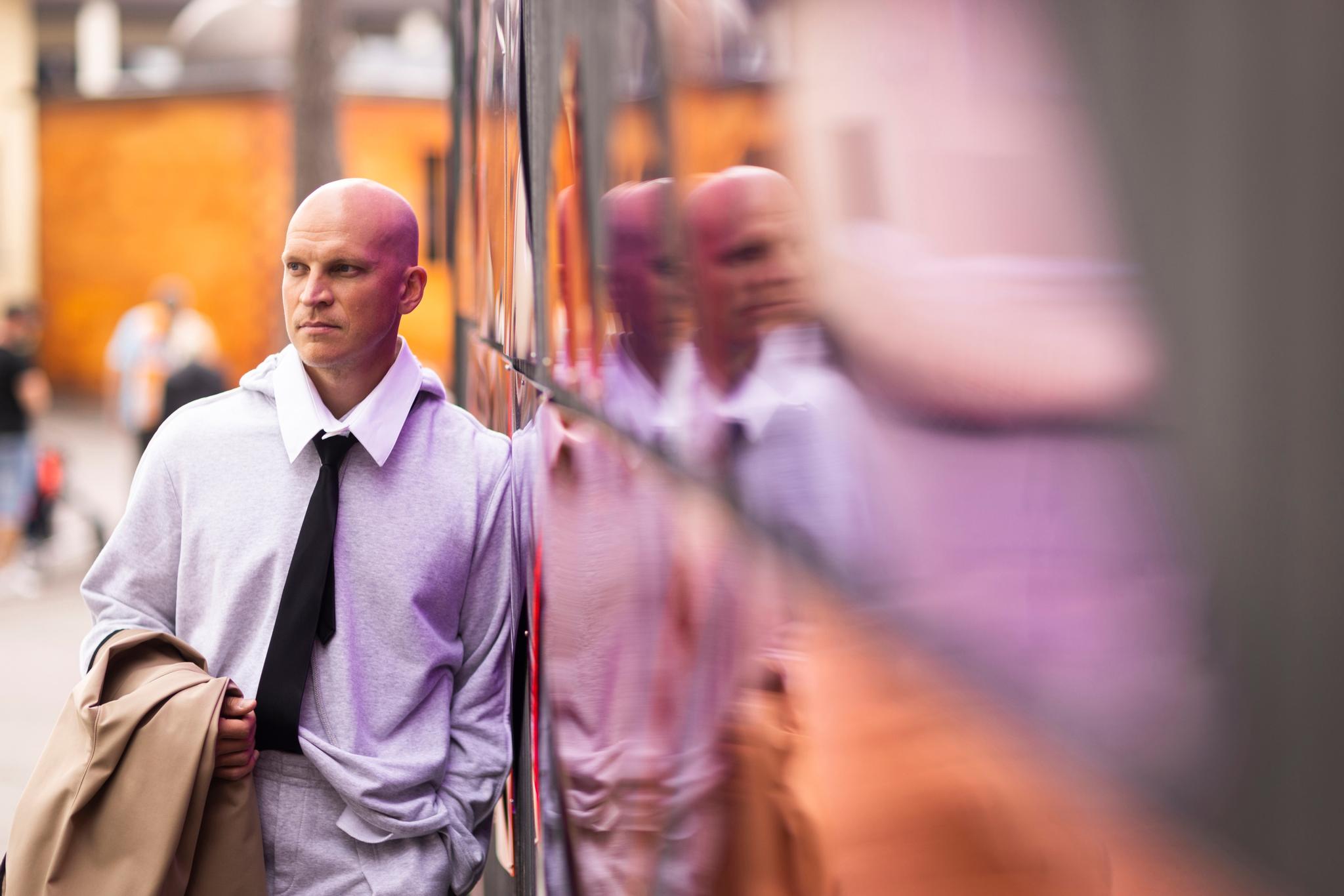 Riku Nieminen: ”Terapeutti alkoi itkeä kun kerroin lapsuudestani” | Apu