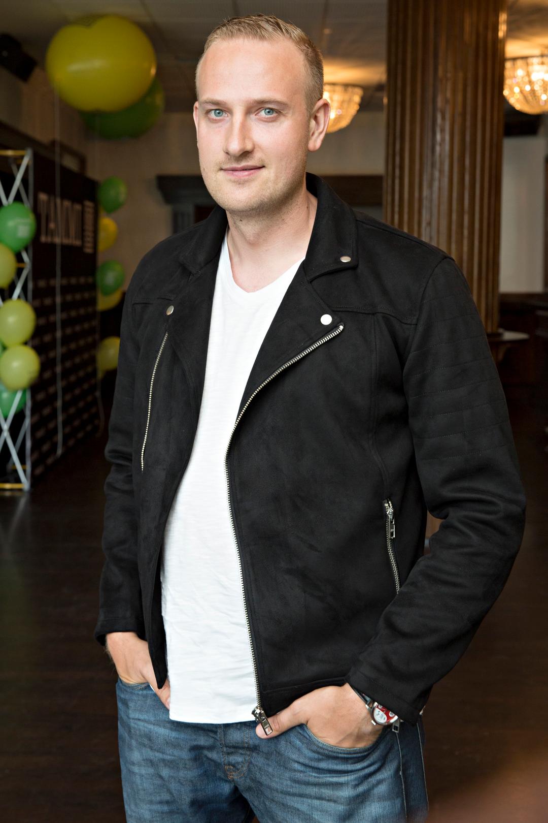 Max Seeck New York Timesin bestsellereihin – Haluaa Oscarin | Apu