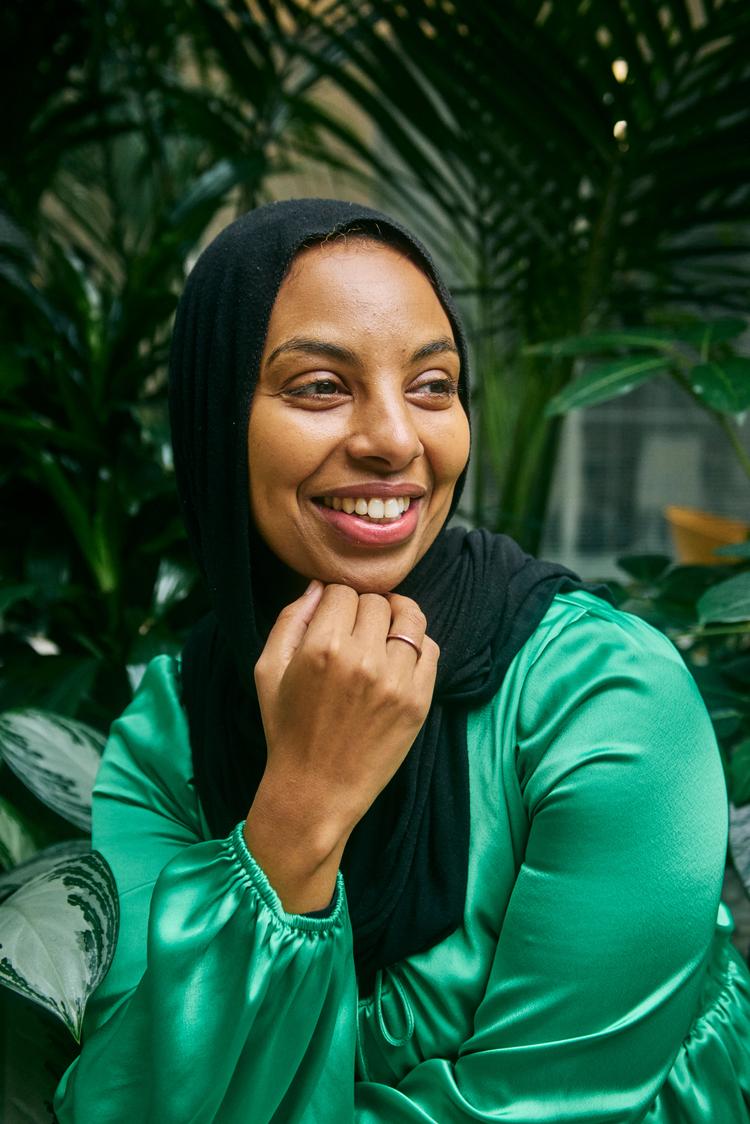 Fadumo Ali näki hoiva-alan epäreiluuden ja ryhtyi toimeen | Apu