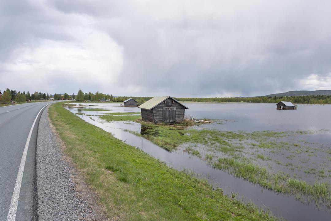 Tornionjoki: Lohi on pulassa ja yläjuoksua uhkaa kaivos | Apu