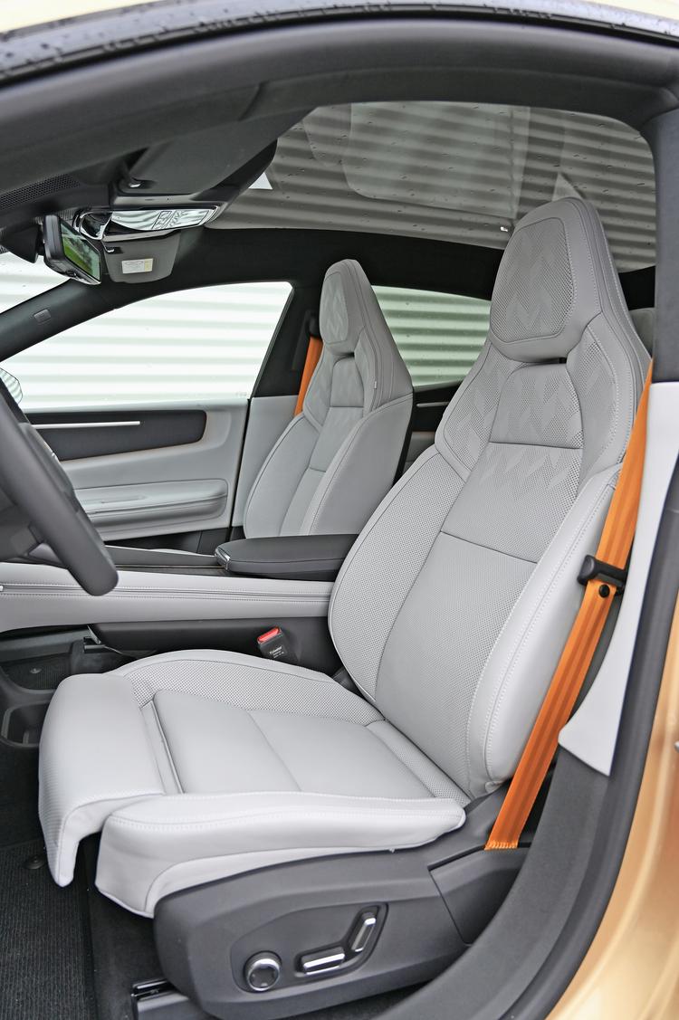 Polestar 4 taistelee tietään sähköautomarkkinoille | Iso koeajo | Tuulilasi