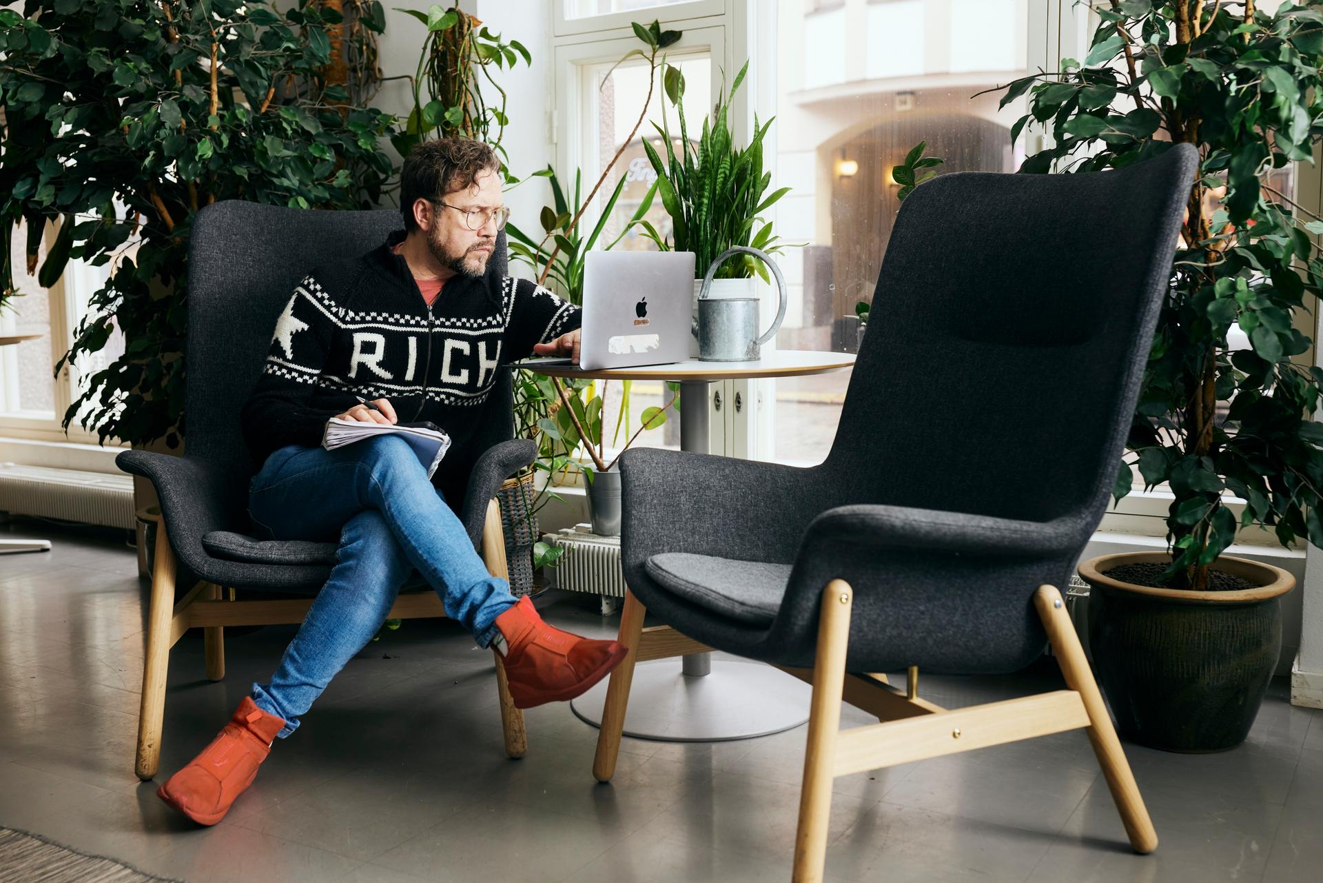 Ruotsalainen ravintolan johtaja olisi Suomessa päässyt tiskariksi | Apu