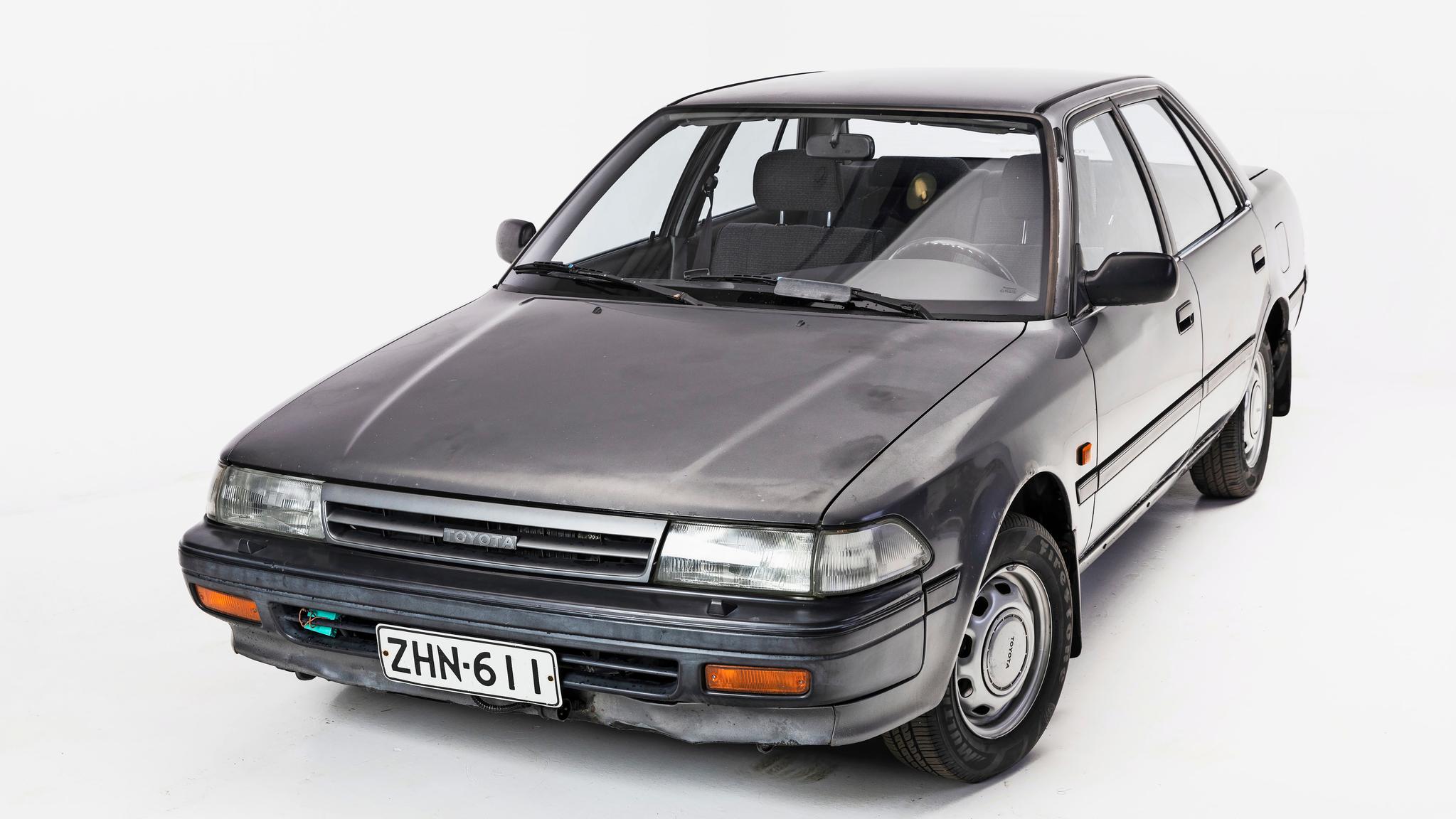 Toyota Carina II 1989 | Katsastus läpi 34 vuotta | Minun autoni | Tuulilasi