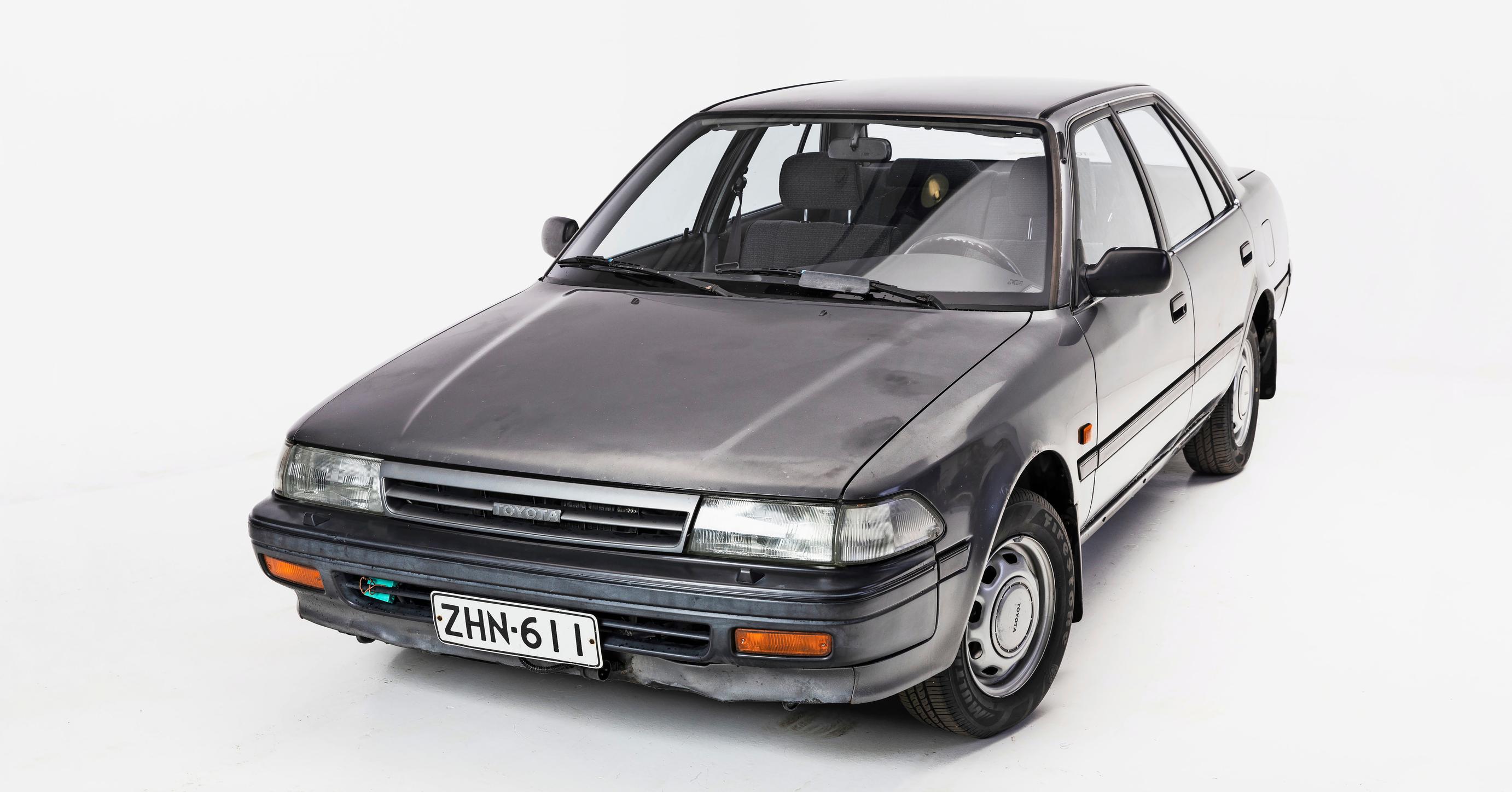 Toyota Carina II 1989 | Katsastus läpi 34 vuotta | Minun autoni | Tuulilasi