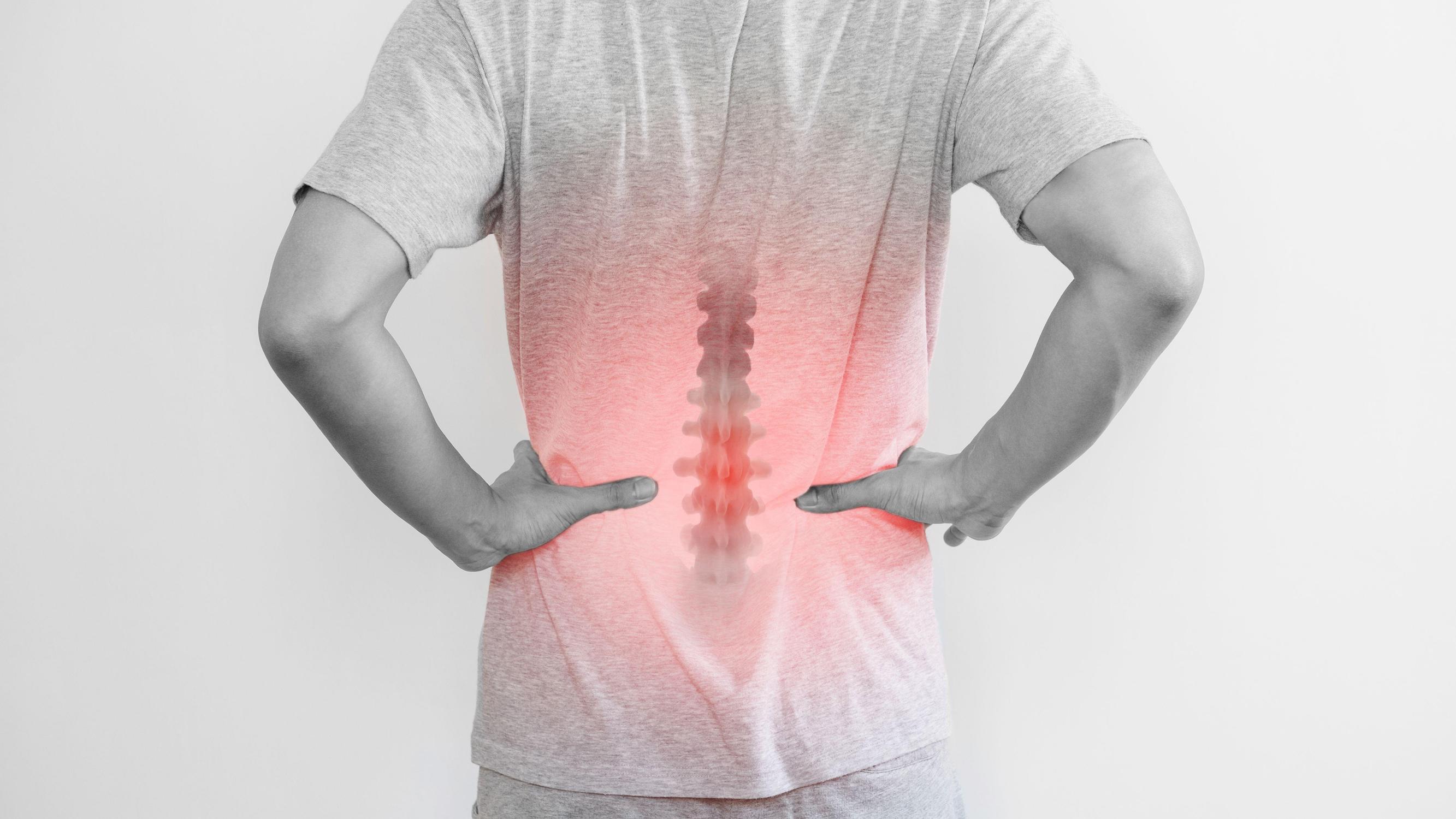 Jalat puutuvat. Syy selkäydintukkeuma. Leikkaukseen? Apu-klinikka | Apu