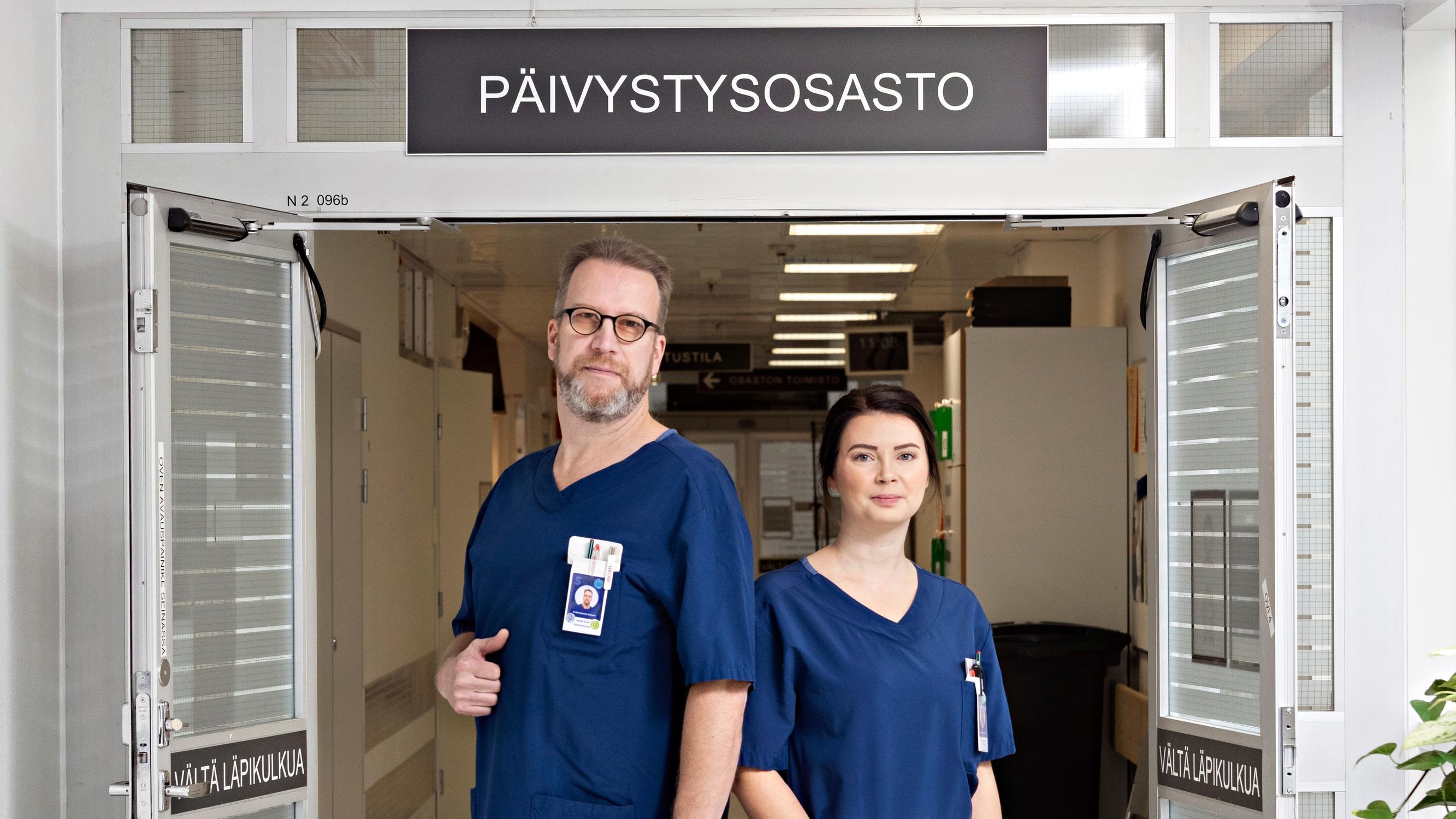 Päivystyksen hoitajat: Korona ei ole ohi, ja se näkyy sairaalassa | Apu