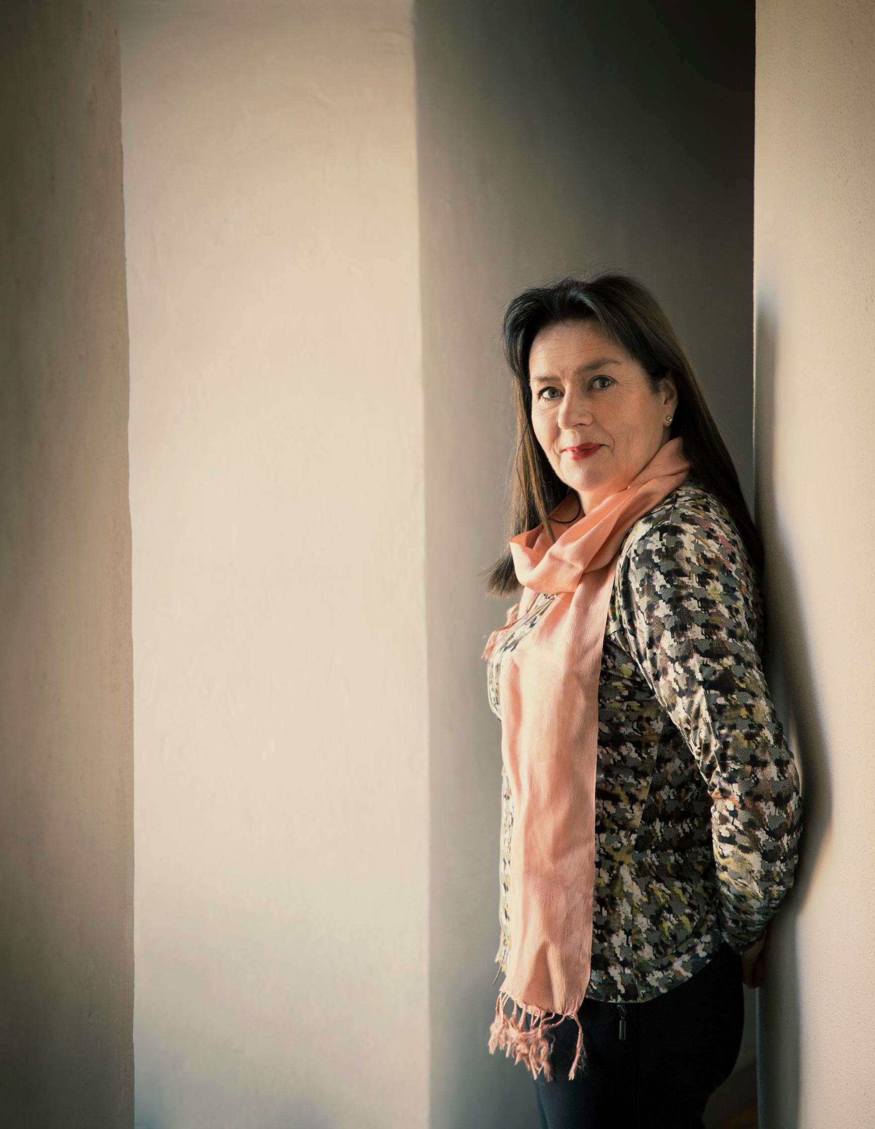 Anna Jansson: Enää en kehtaa käyttää kirpputorien ilmaislaatikkoa | Apu