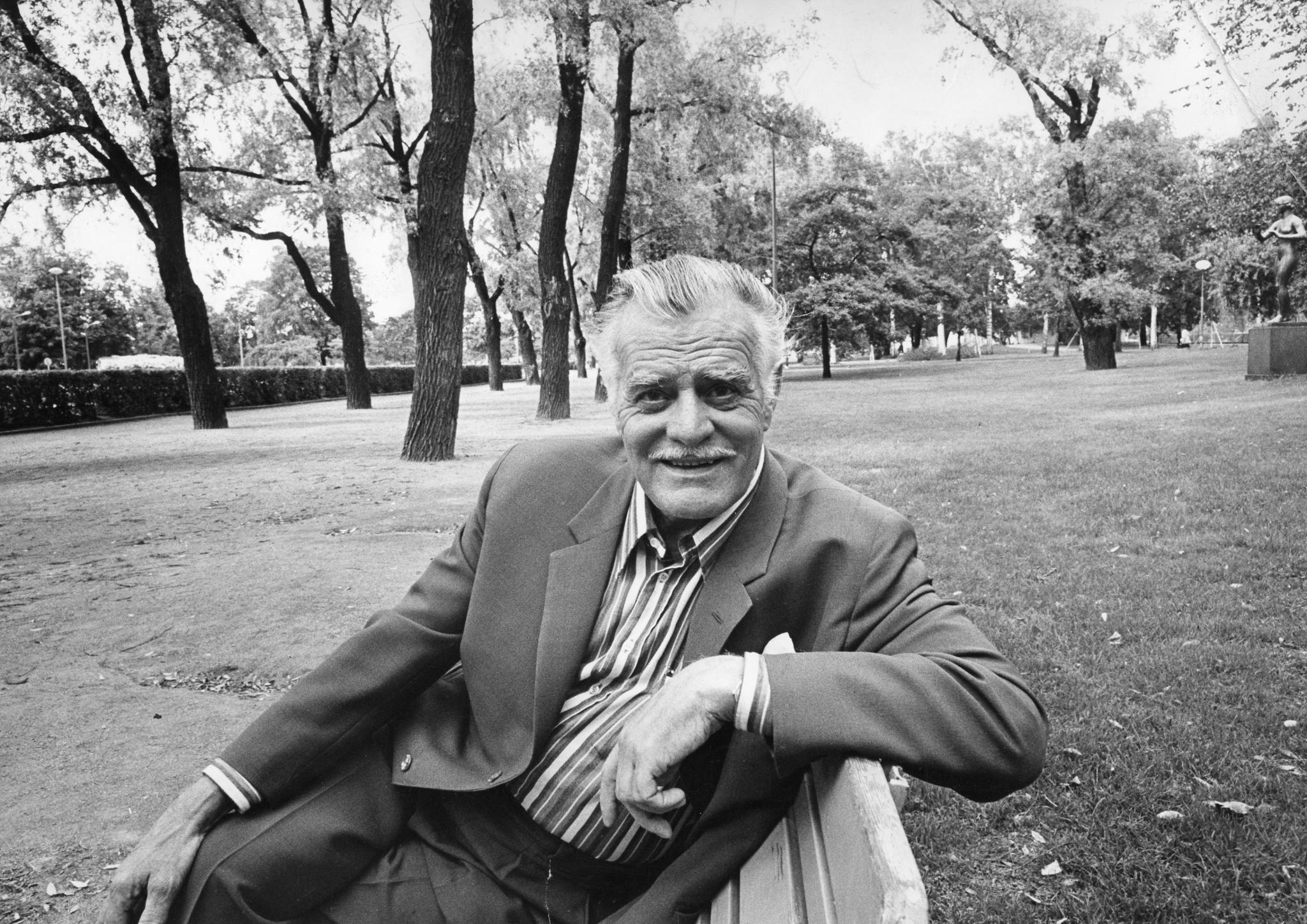 Tauno Palo: ”Itse kasasin vaikeuksia" – Valkokankaan varjot 1/10 | Apu