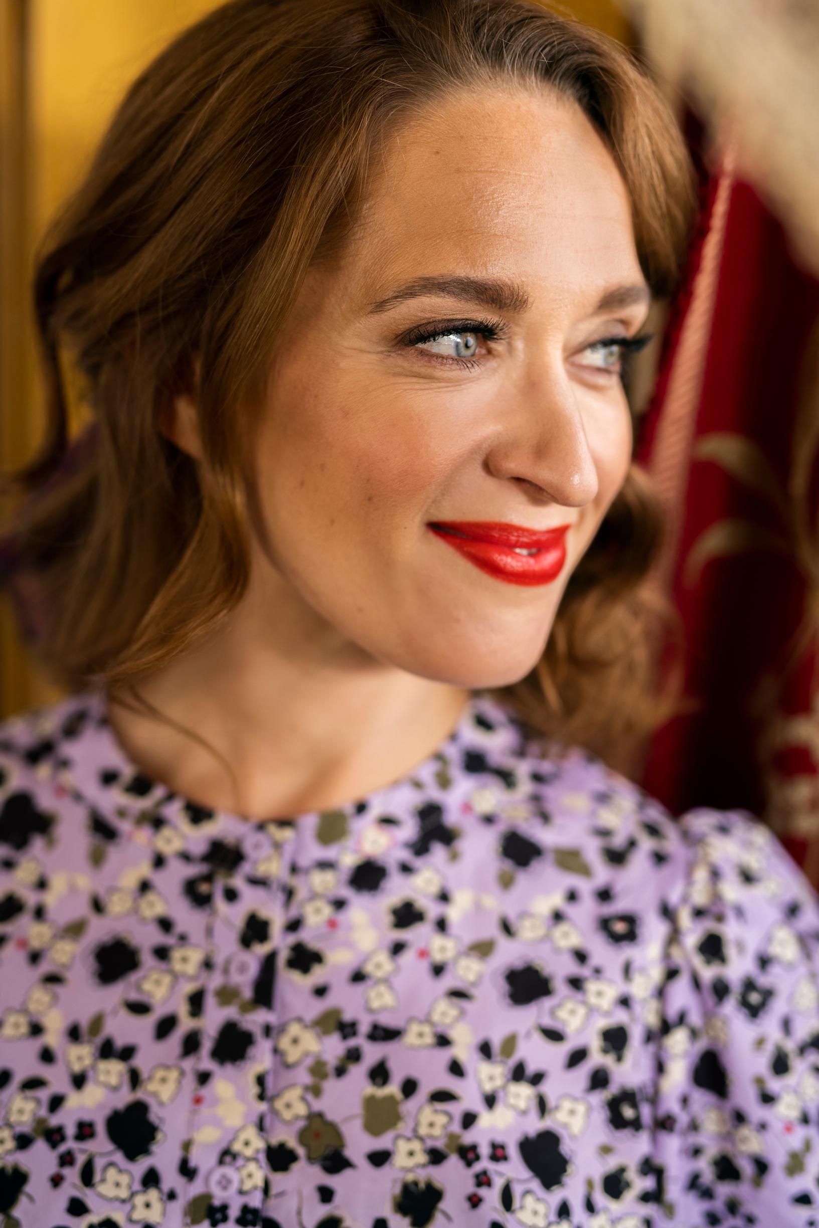 Elsa Saisio: "Minun on vaikea sulattaa äitini arvojärjestystä" | Apu