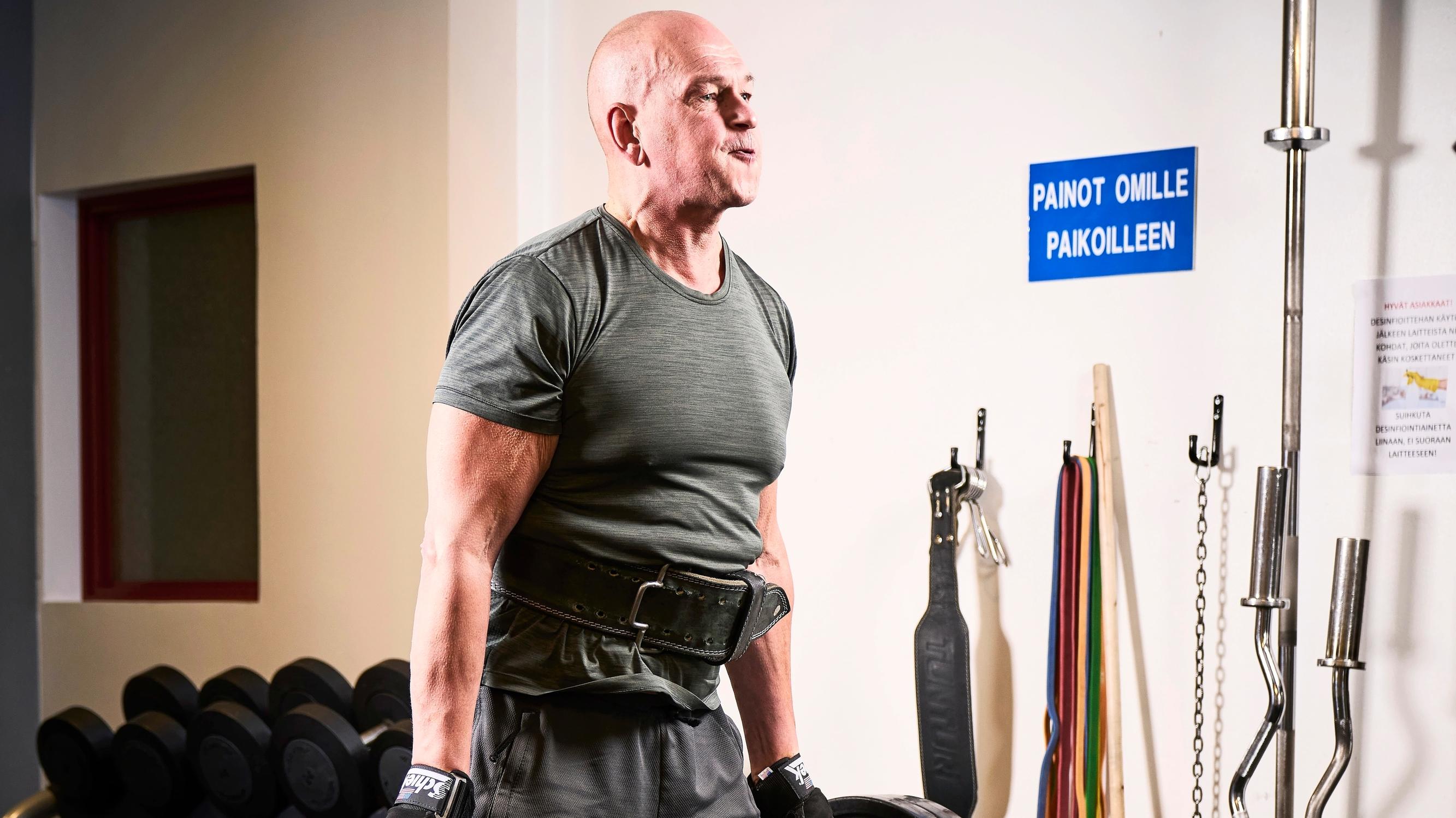 Amputoitu jalat ja sormet, mutta rauta nousee | Selviytymistarina | Apu ...