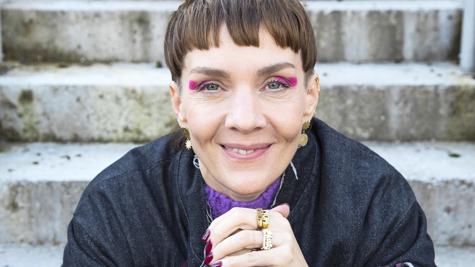 Maria Veitola myi teininä viinaa ja haaveili näyttelijän urasta | Apu