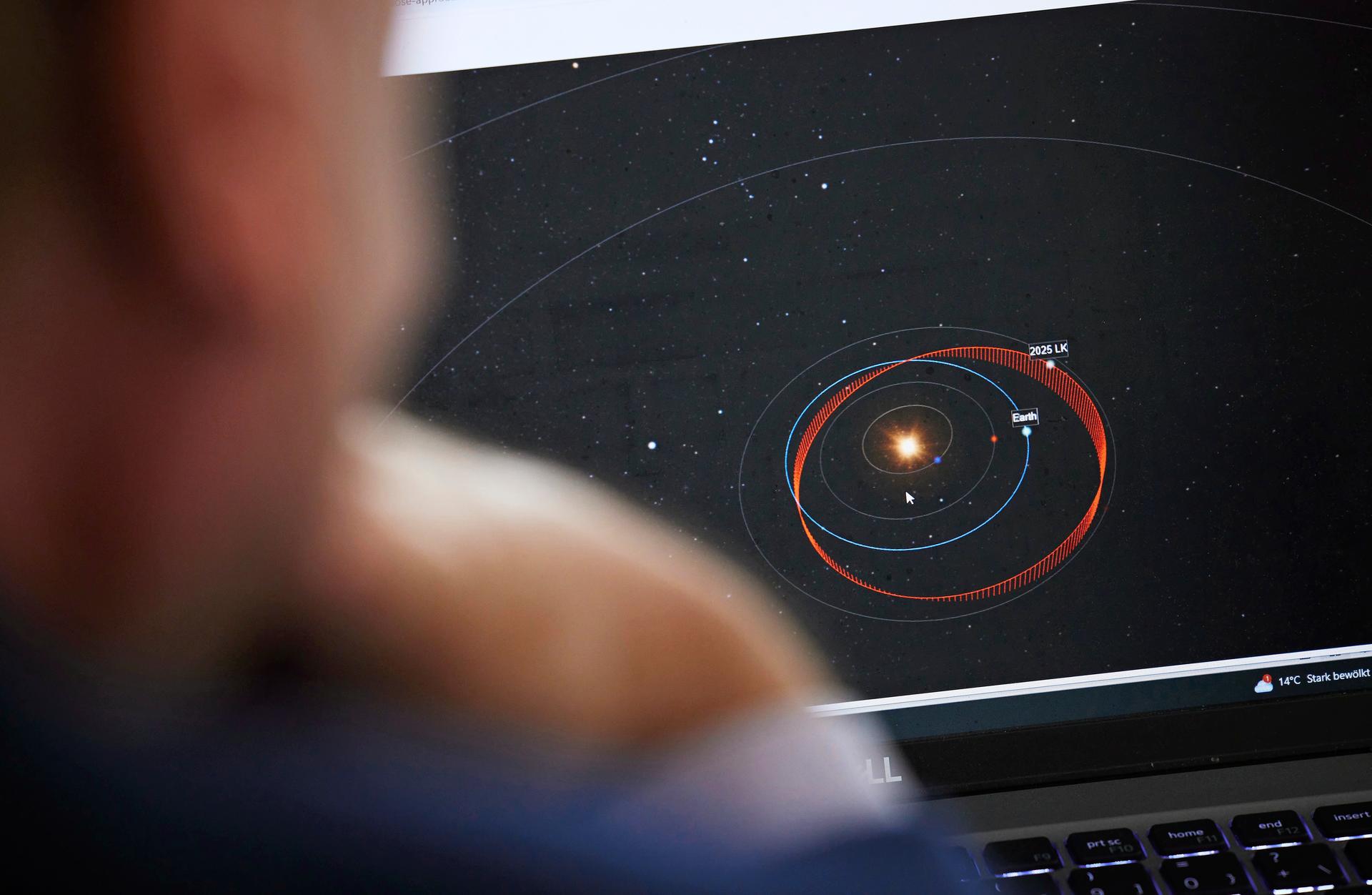 Avaruus on nyt osa Suomen maanpuolustusta | Syy Venäjän hyökkäys | Apu