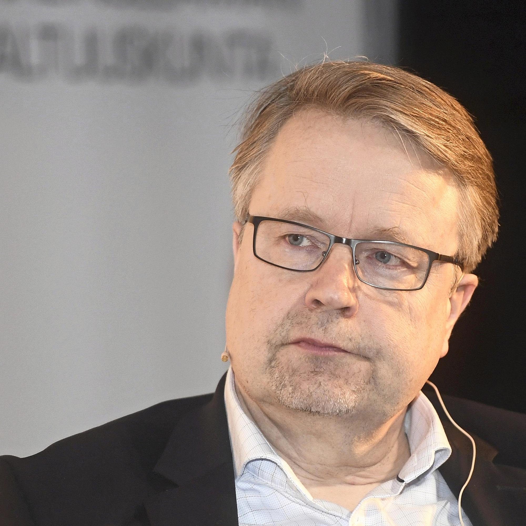 Matti Apunen Ylen johtoon | Poliittiset mielipiteet ovat tiedossa | Apu