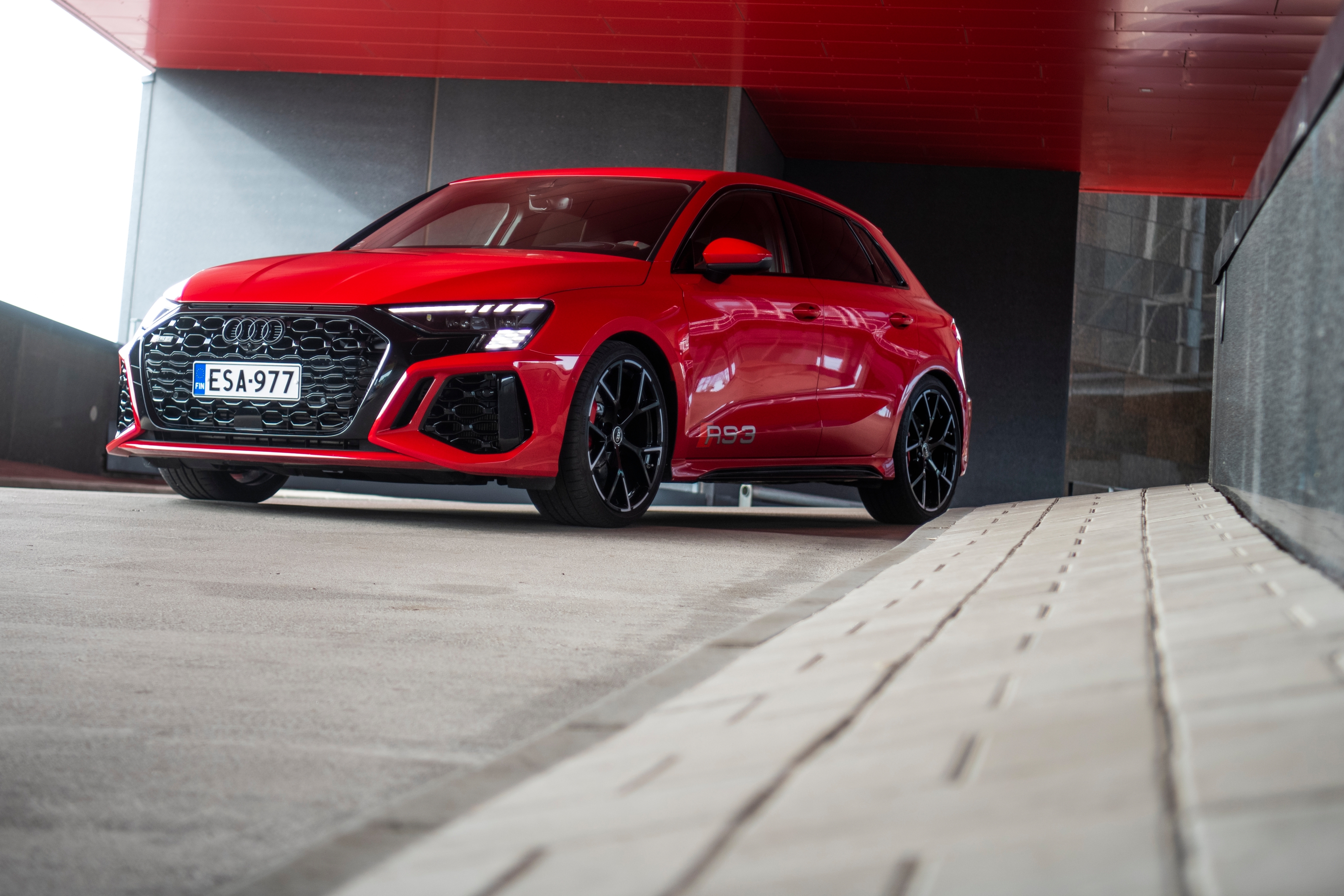 Audi RS3 Sportback – Pahan kosketus | Koeajo | Tuulilasi