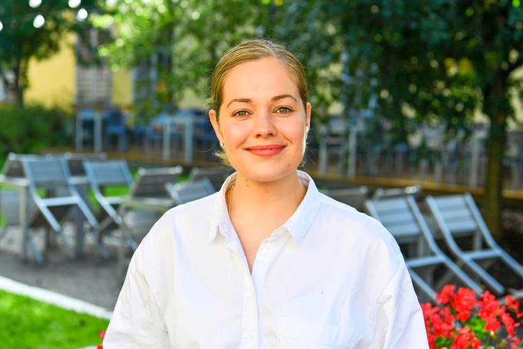 Oona Airola: Vauva ja rankka vuosi pakottivat hidastamaan tahtia | Apu