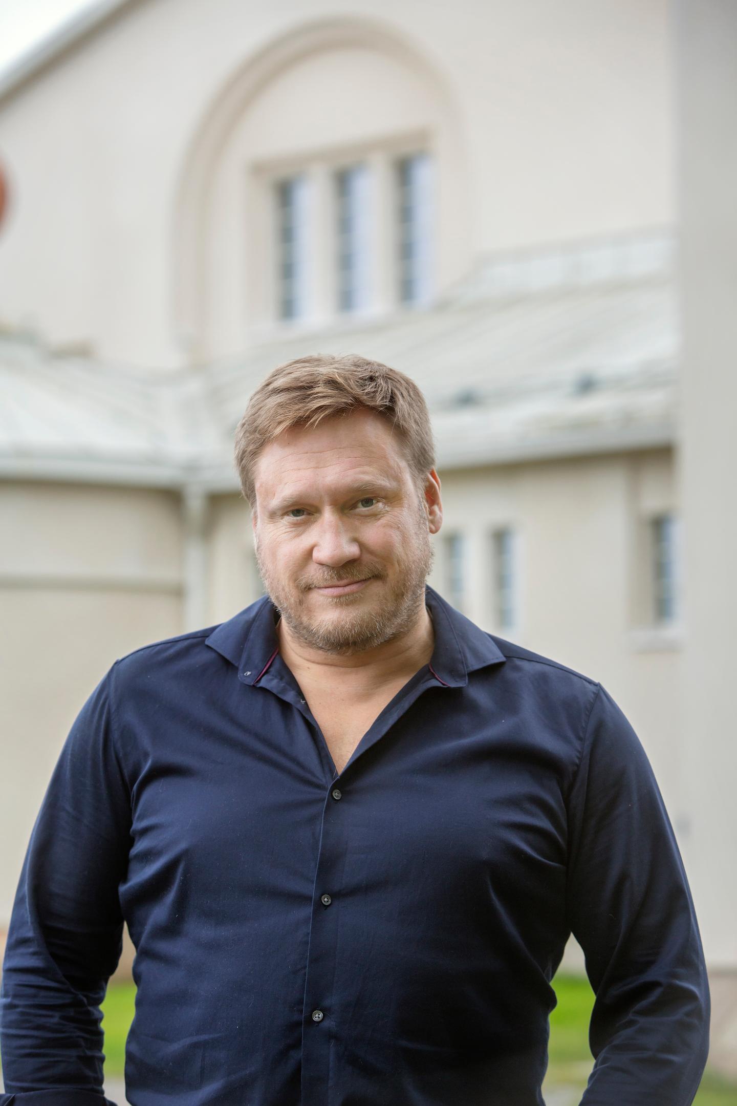 Samuli Edelmann avautuu koskettavasti isästään: Itkin ja itkin | Apu