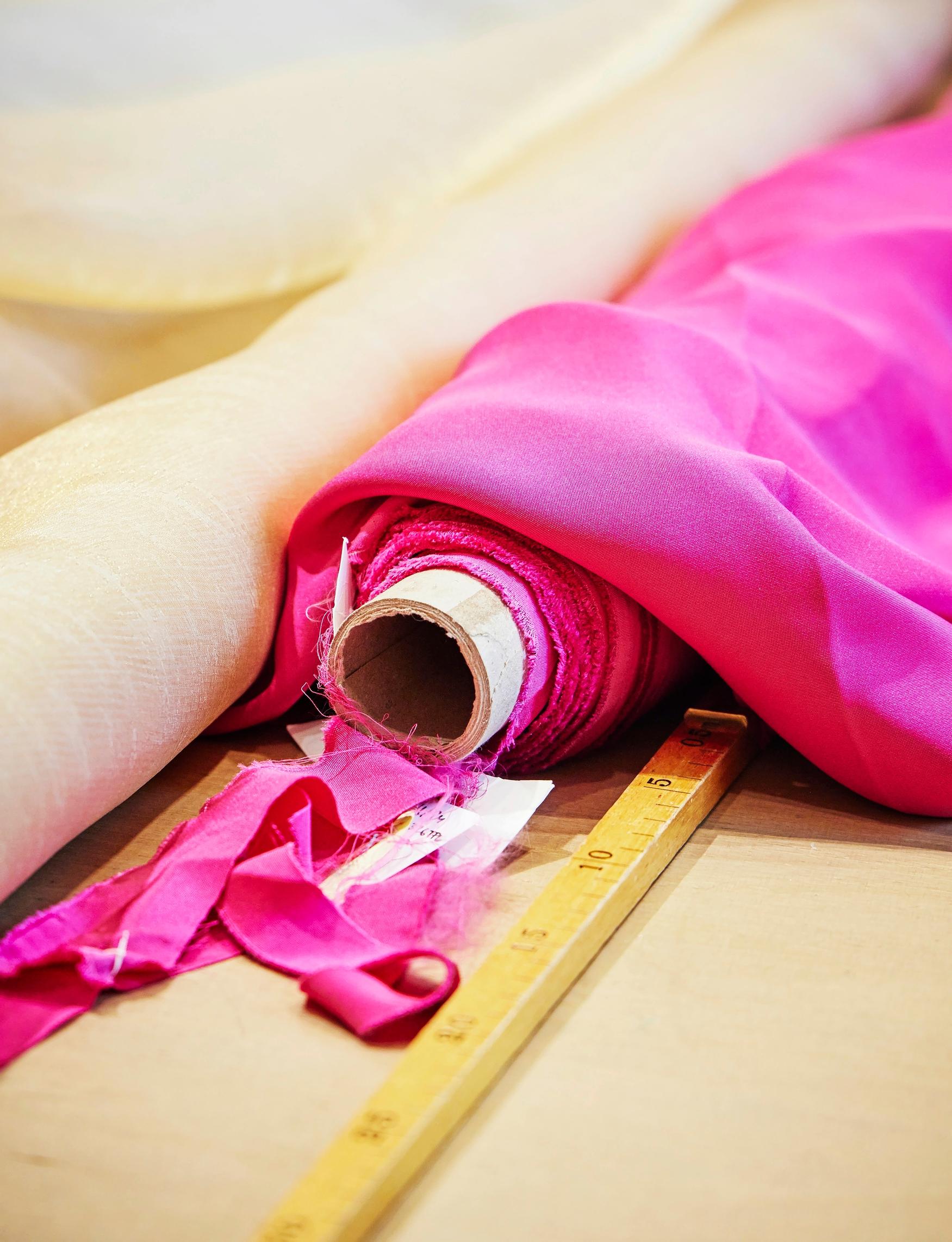 Katri Helenan päätöskonserttiin ”Tässä se oli, kiitos!” | Apu