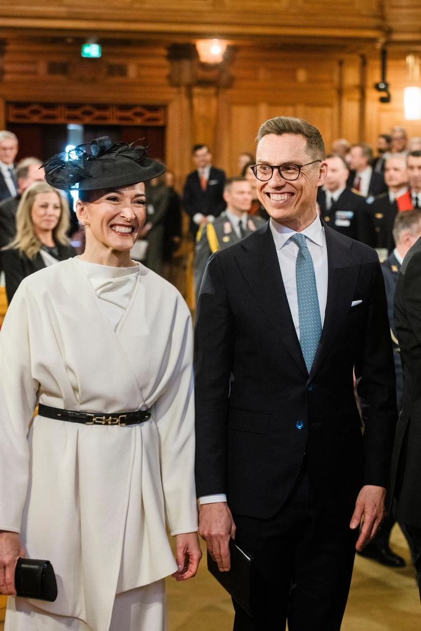 Presidentti Alexander Stubb kävi Ruotsissa kuninkaan luona | Apu