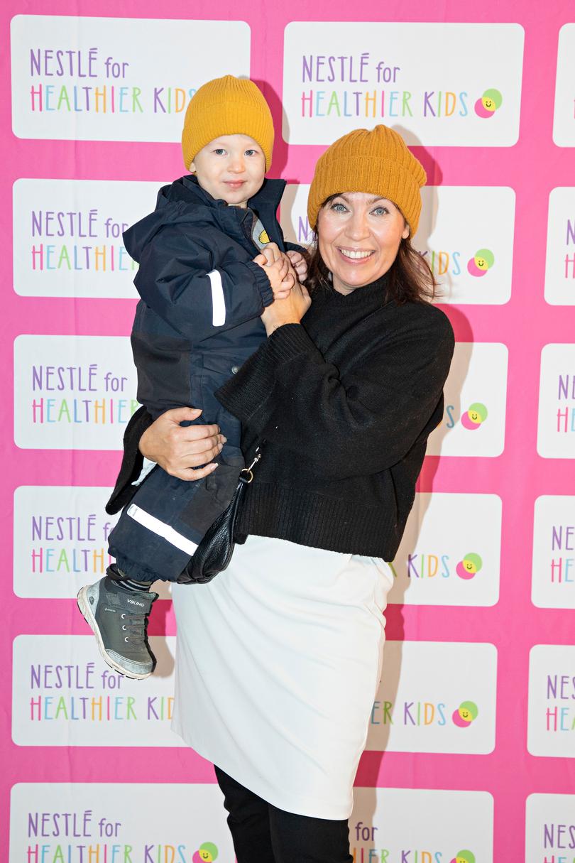 Anna Hanski isovanhemmuudesta: Mummina saa ilot päältä | Apu